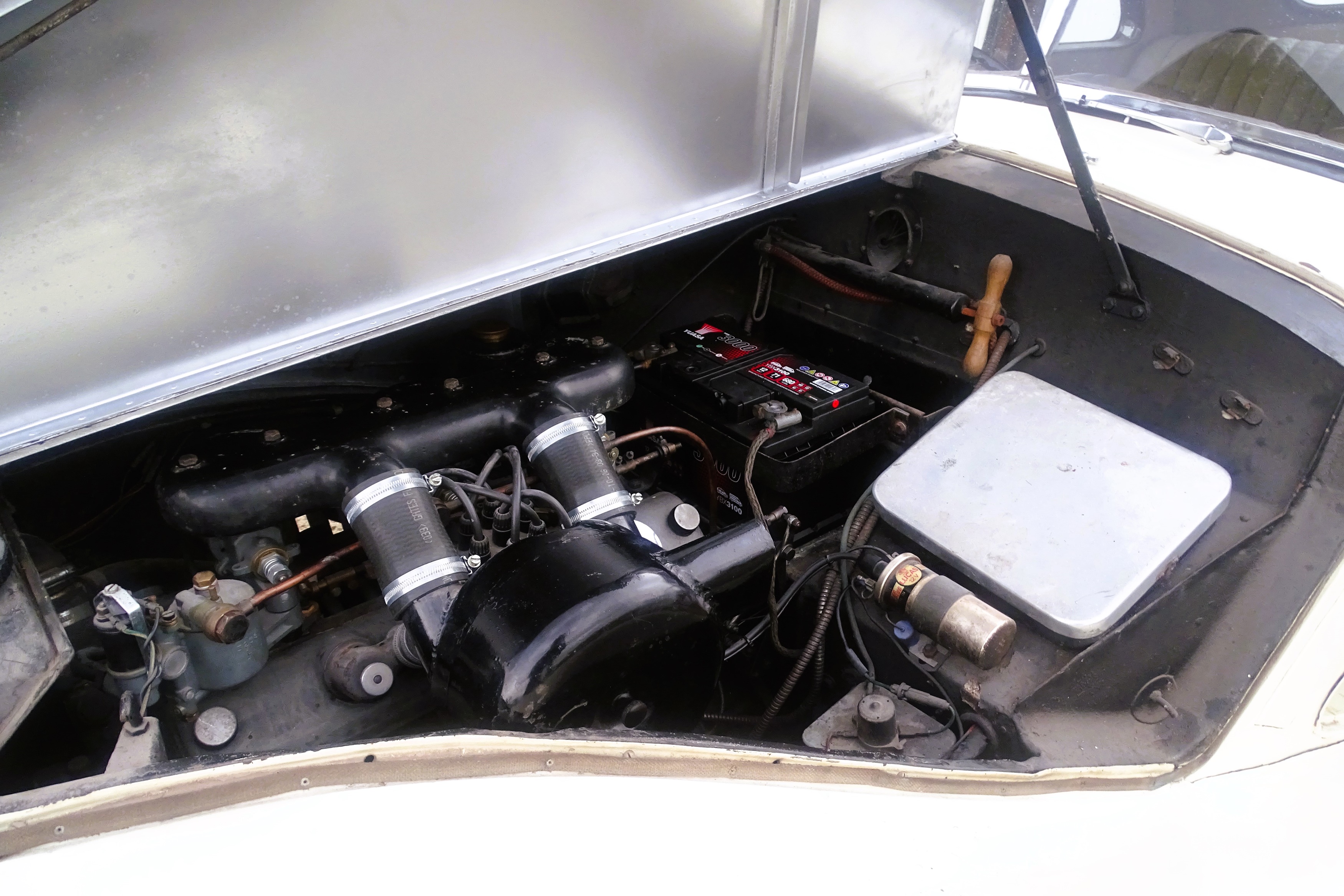 Lot 42 - 1948 Bristol 400