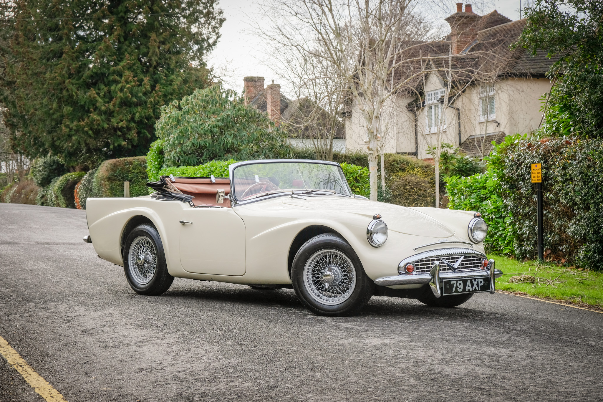 Lot 113 - 1960 Daimler SP250 Dart