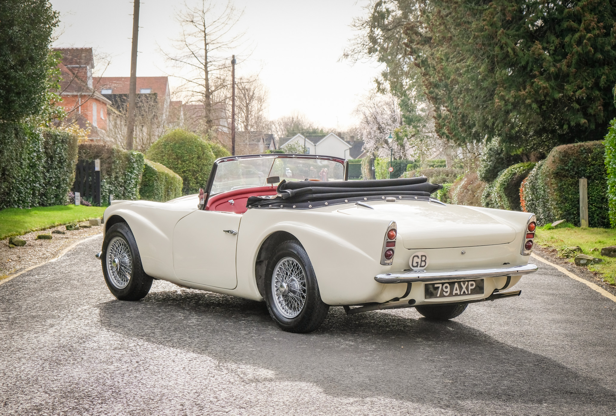 Lot 113 - 1960 Daimler SP250 Dart