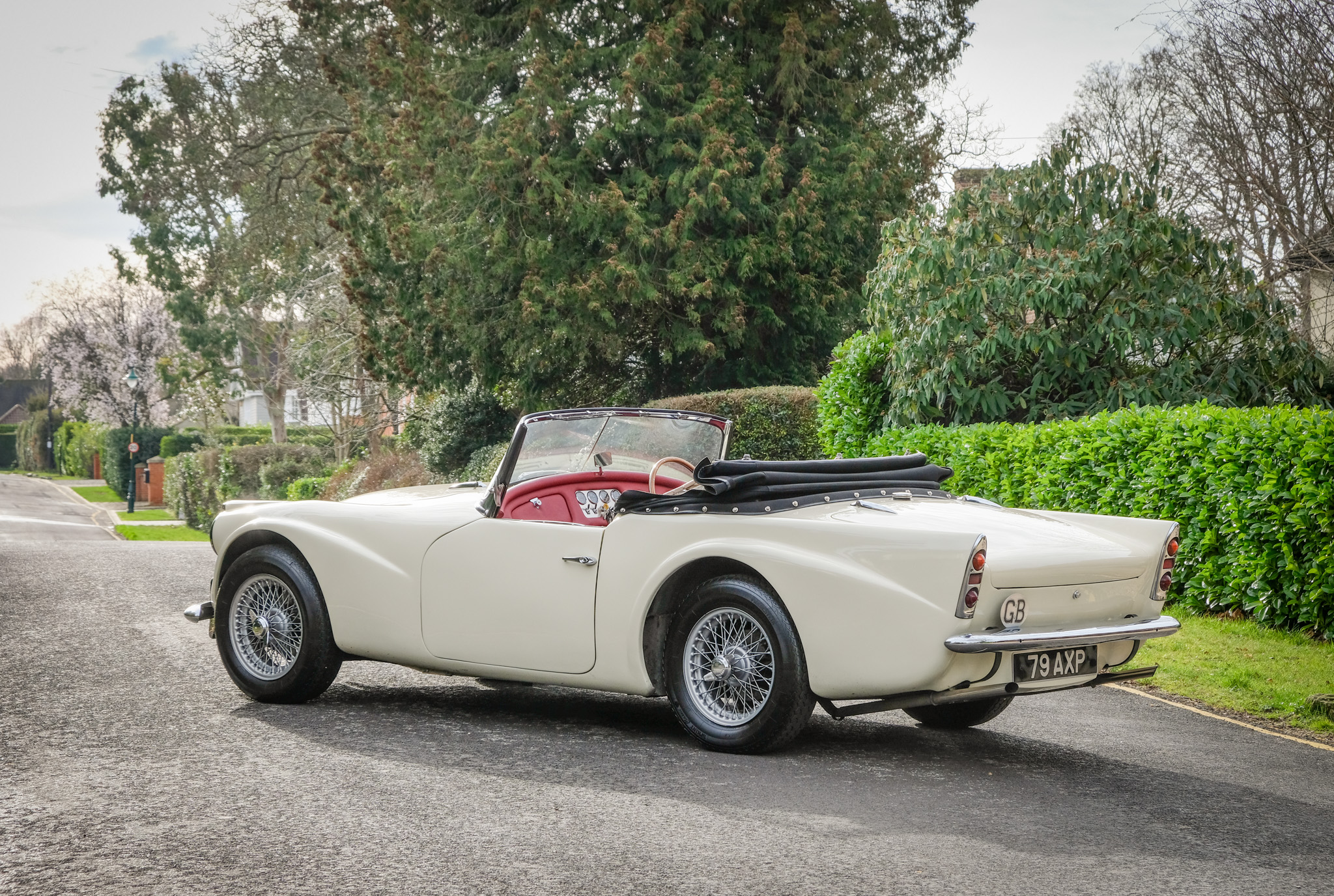 Lot 113 - 1960 Daimler SP250 Dart