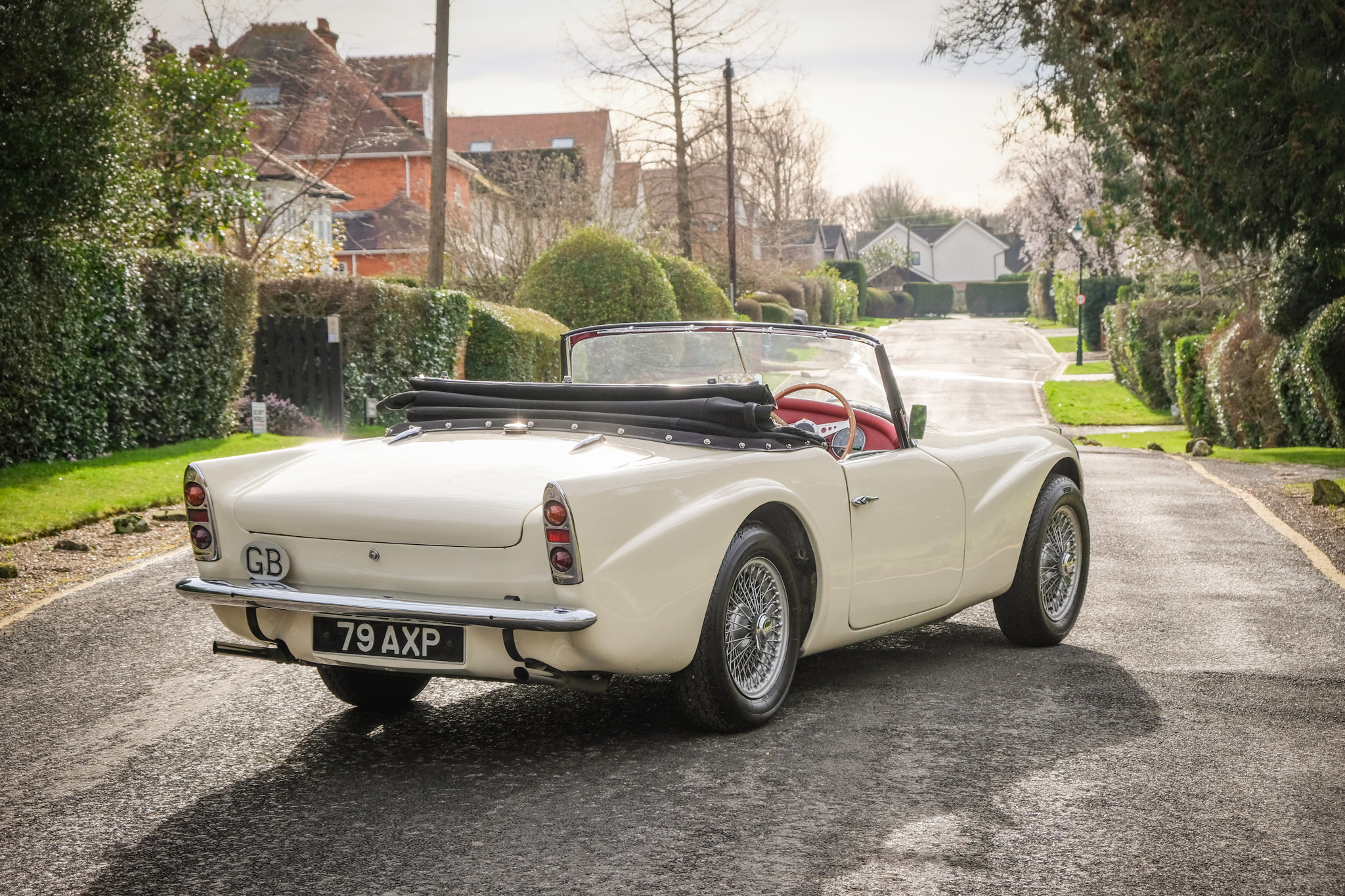 Lot 113 - 1960 Daimler SP250 Dart