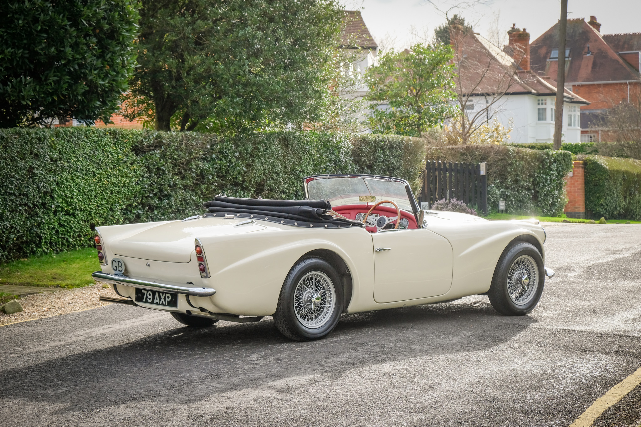 Lot 113 - 1960 Daimler SP250 Dart
