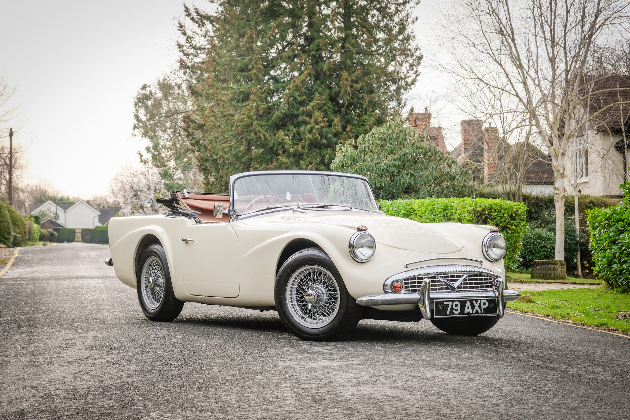 Lot 113 - 1960 Daimler SP250 Dart