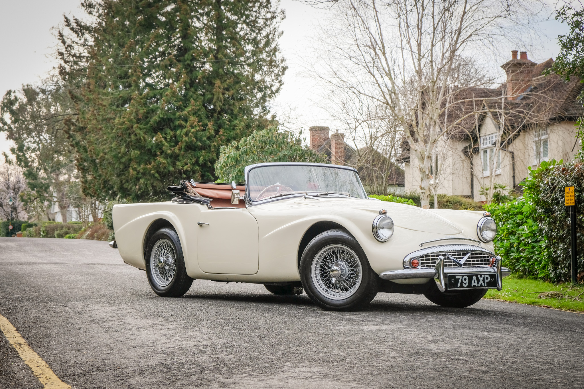 Lot 113 - 1960 Daimler SP250 Dart