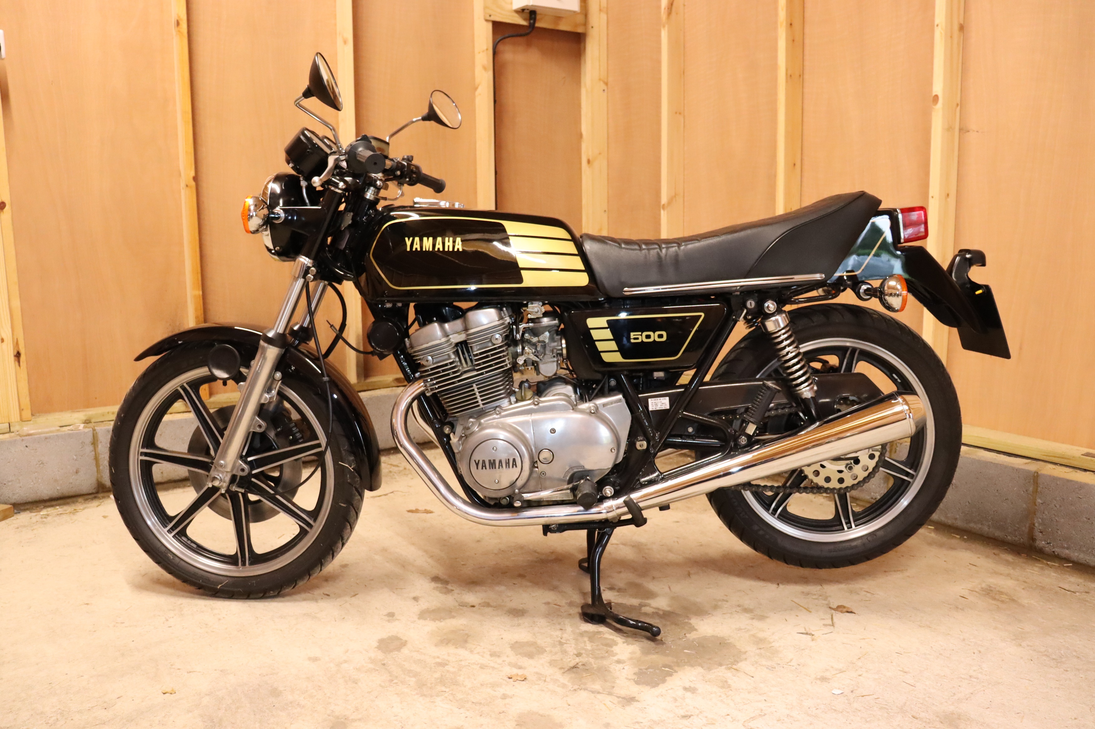 Lot 321 - 1977 Yamaha XS500