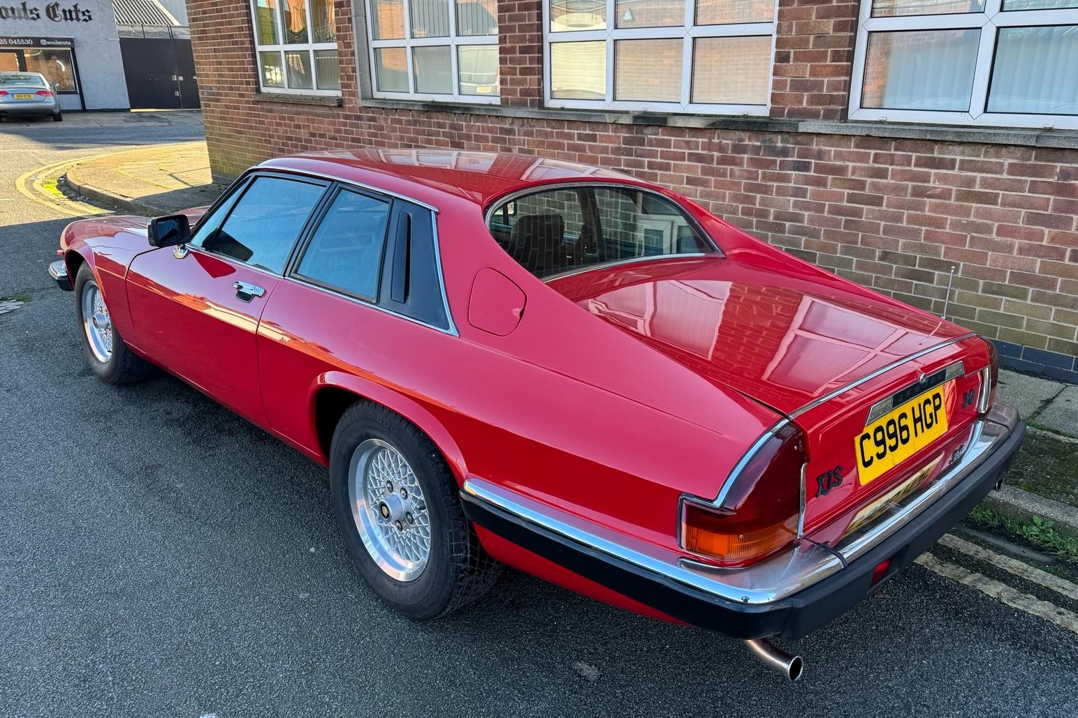 Lot 103 - 1986 Jaguar XJ-S 3.6