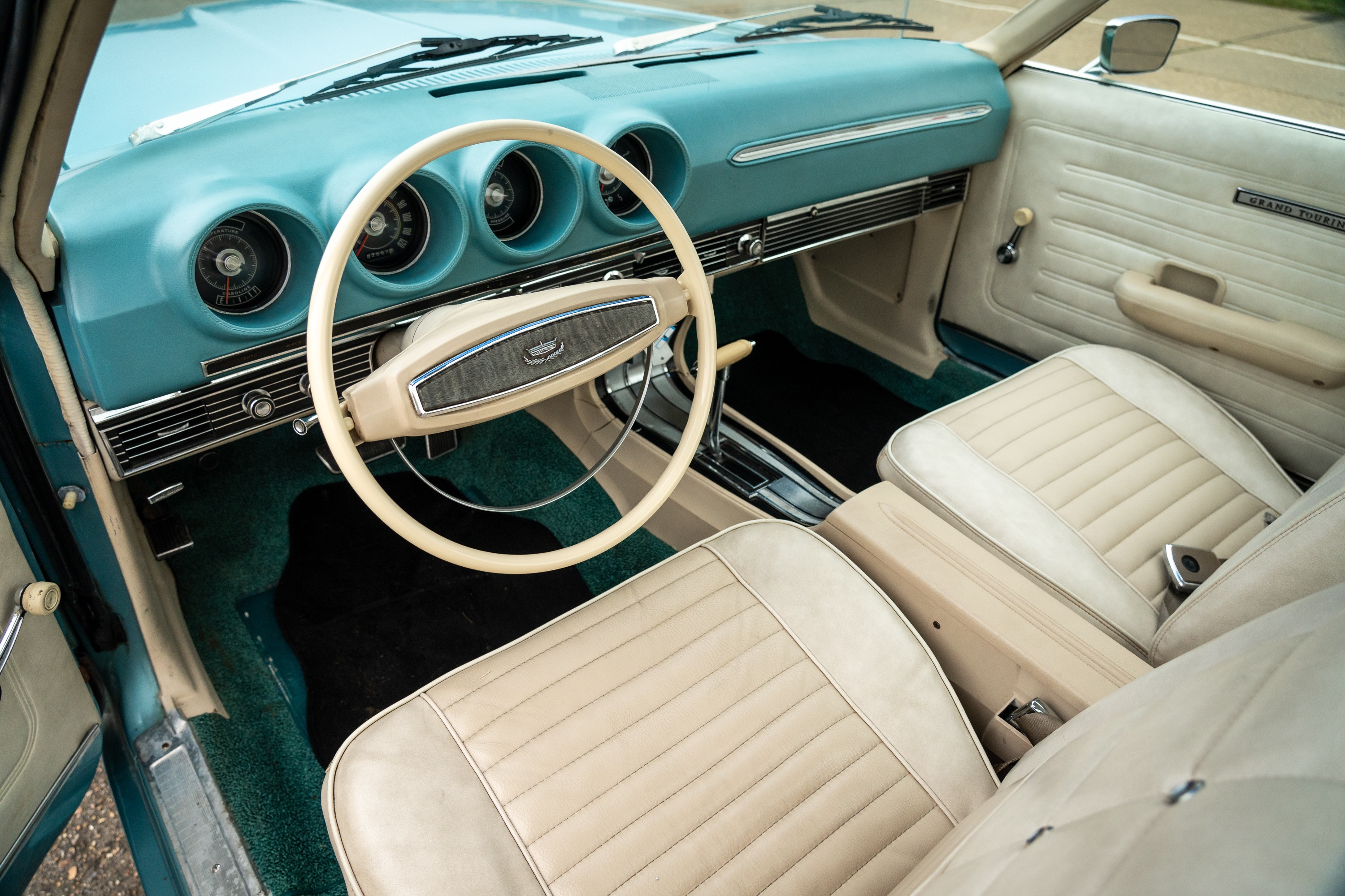 Lot 97 - 1968 Ford Ranchero GT 390