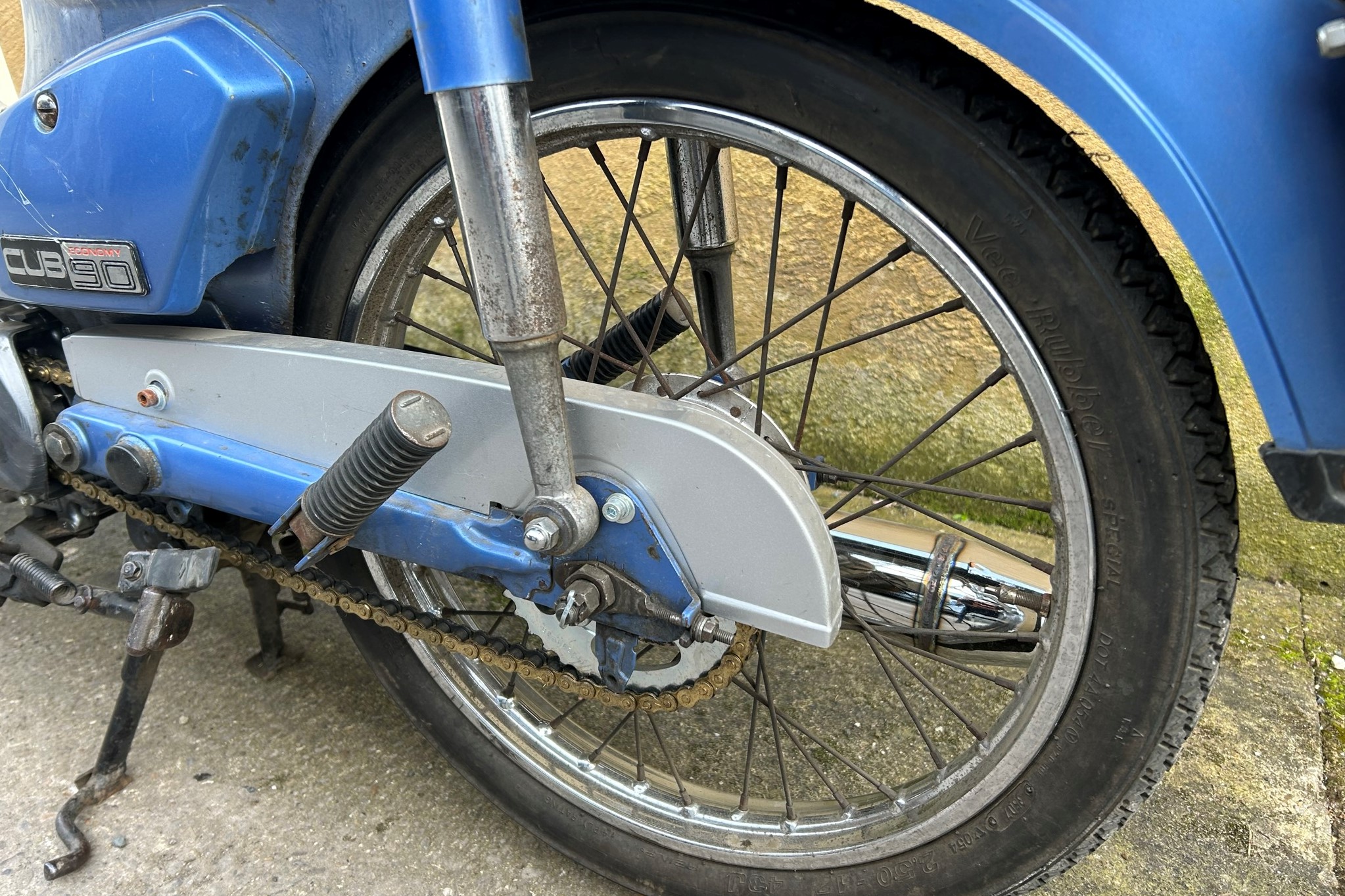 Lot 346 - 1988 Honda C90/125 Cub