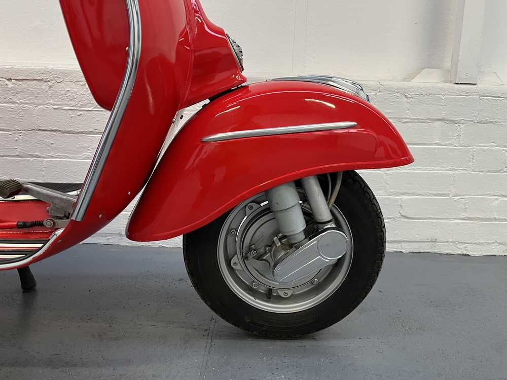 Lot 107 - 1966 Vespa SS180 Super Sport