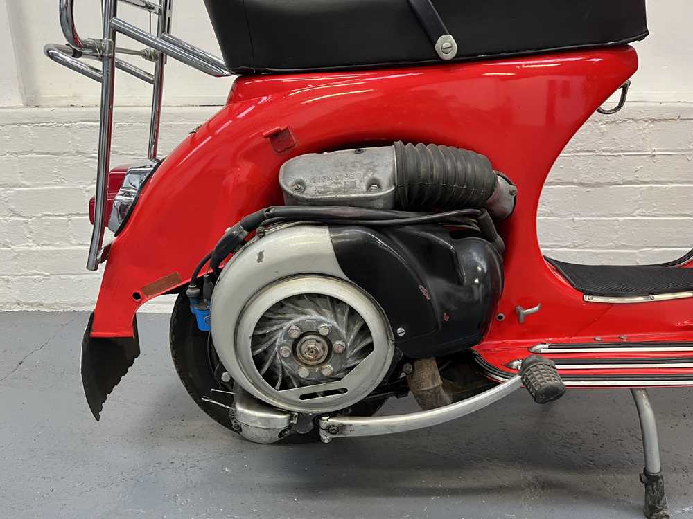Lot 107 - 1966 Vespa SS180 Super Sport