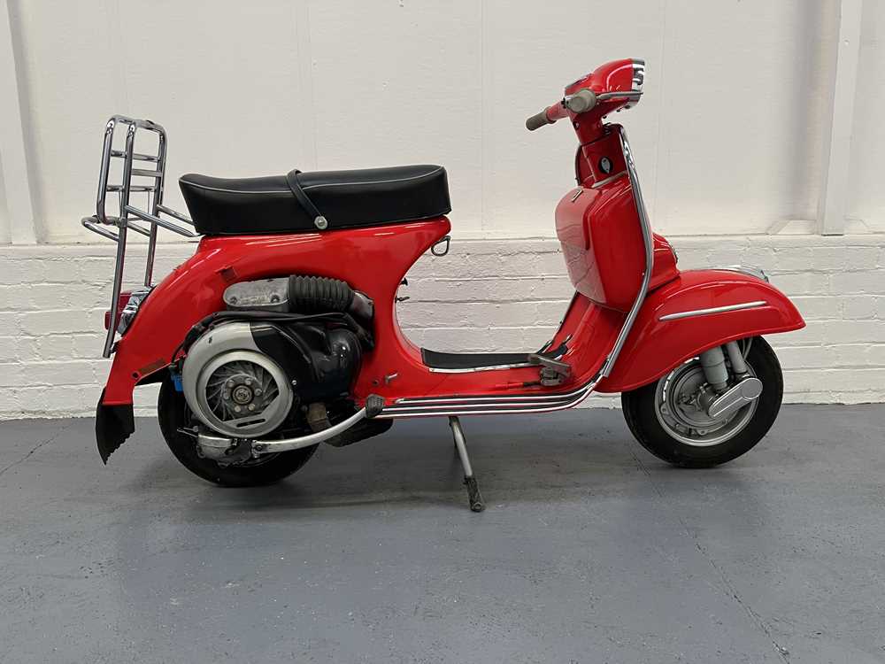 Lot 107 - 1966 Vespa SS180 Super Sport