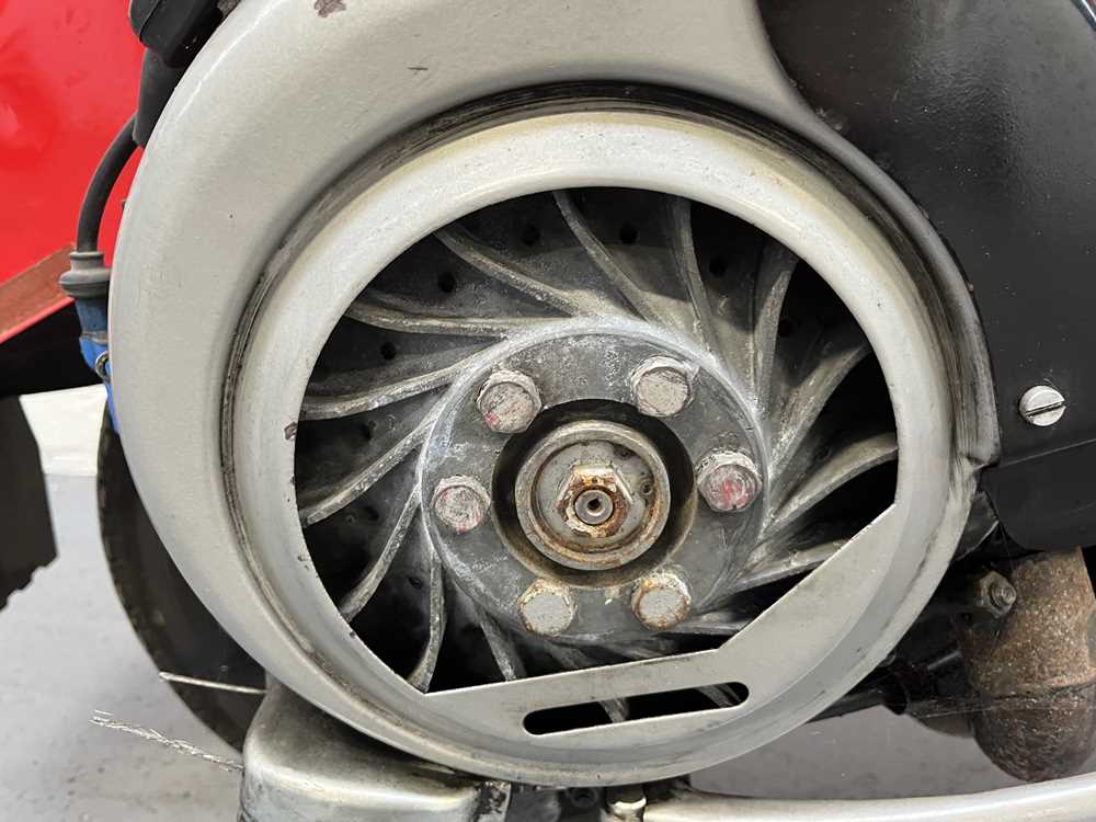 Lot 107 - 1966 Vespa SS180 Super Sport