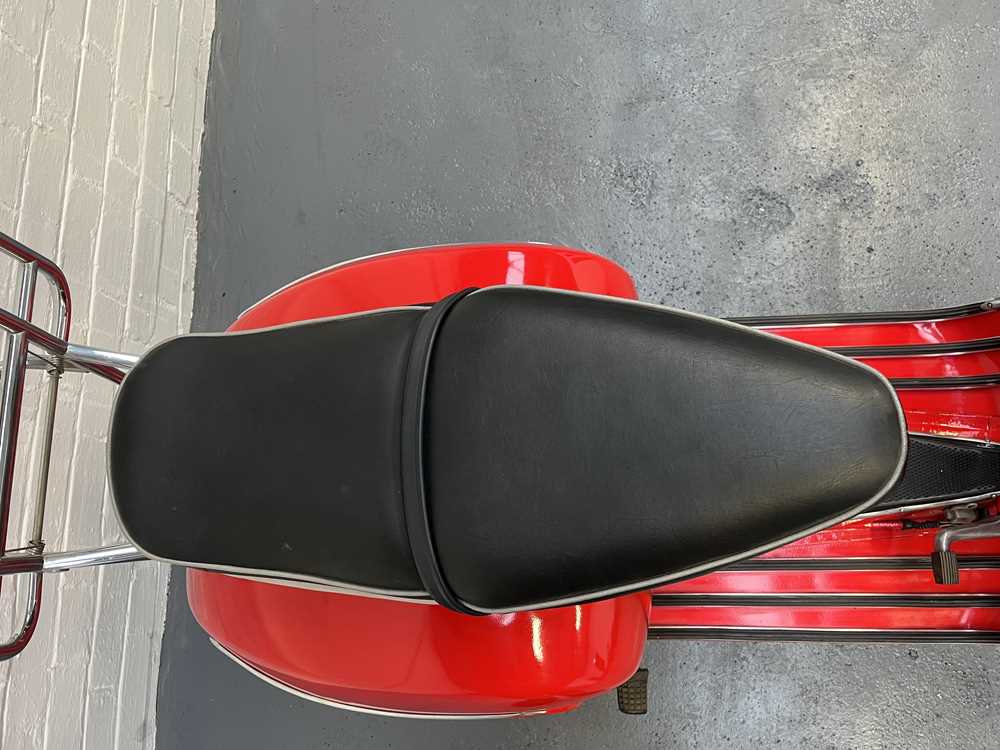 Lot 107 - 1966 Vespa SS180 Super Sport