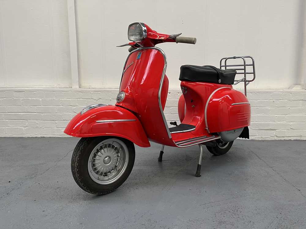 Lot 107 - 1966 Vespa SS180 Super Sport