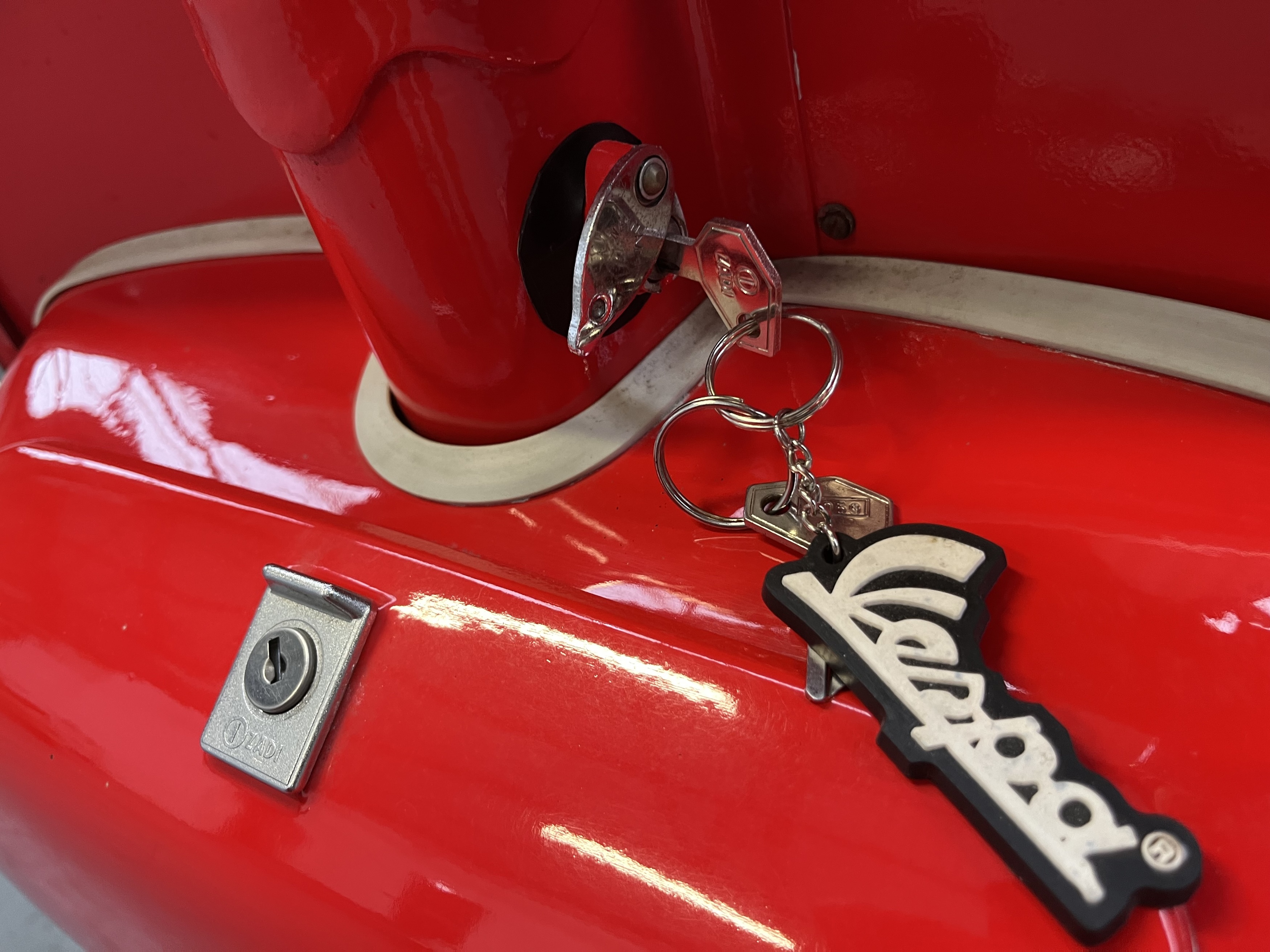 Lot 107 - 1966 Vespa SS180 Super Sport