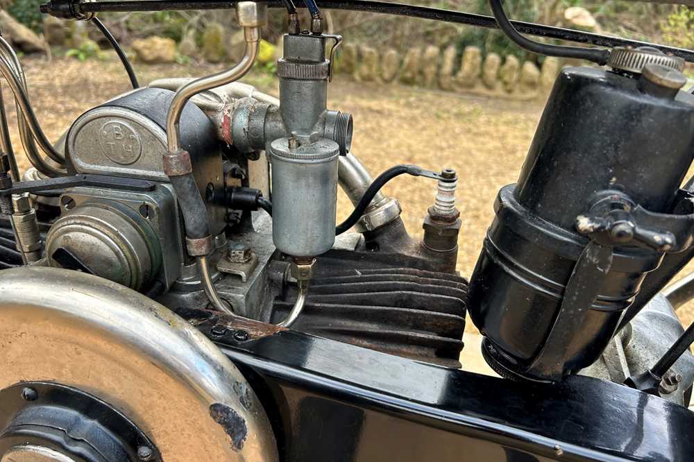 Lot 306 - 1928 Douglas EW