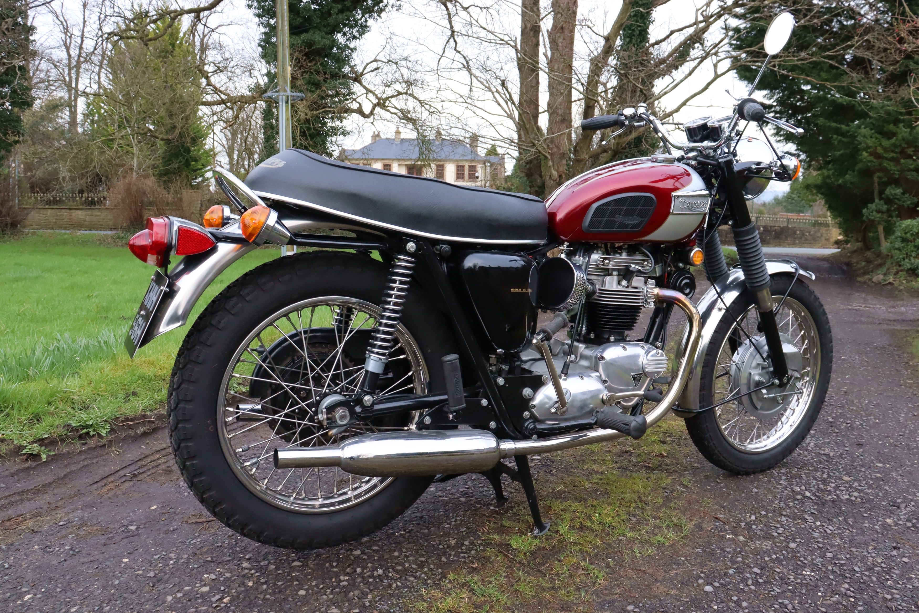 Lot 294 - 1970 Triumph T120R