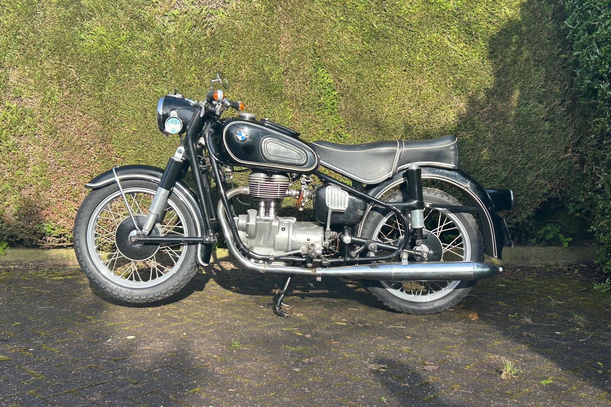 Lot 338 - 1961 BMW R27