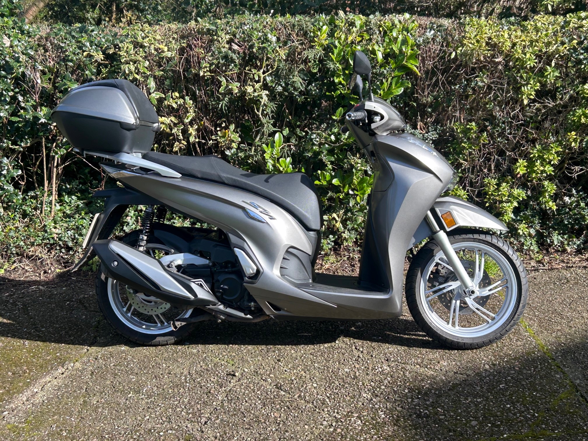 Lot 102 - 2021 Honda SH350i