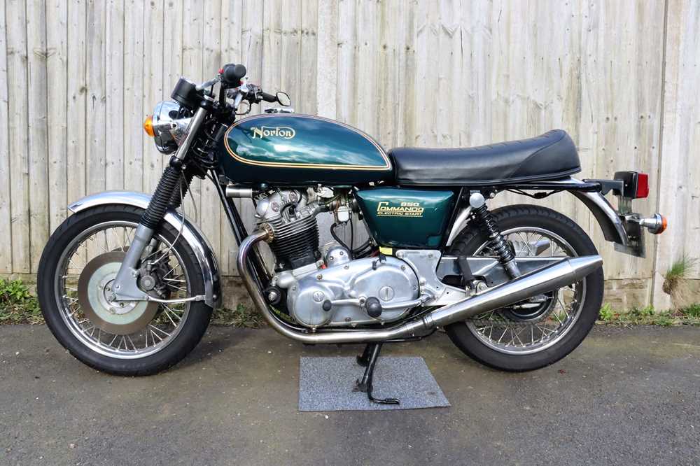 Lot 299 - 1975 Norton Commando 850 Mk3