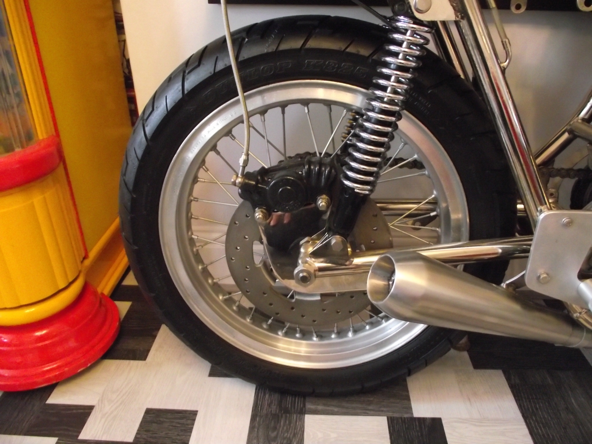 Lot 354 - 1973 Norton Rickman Metisse Racing