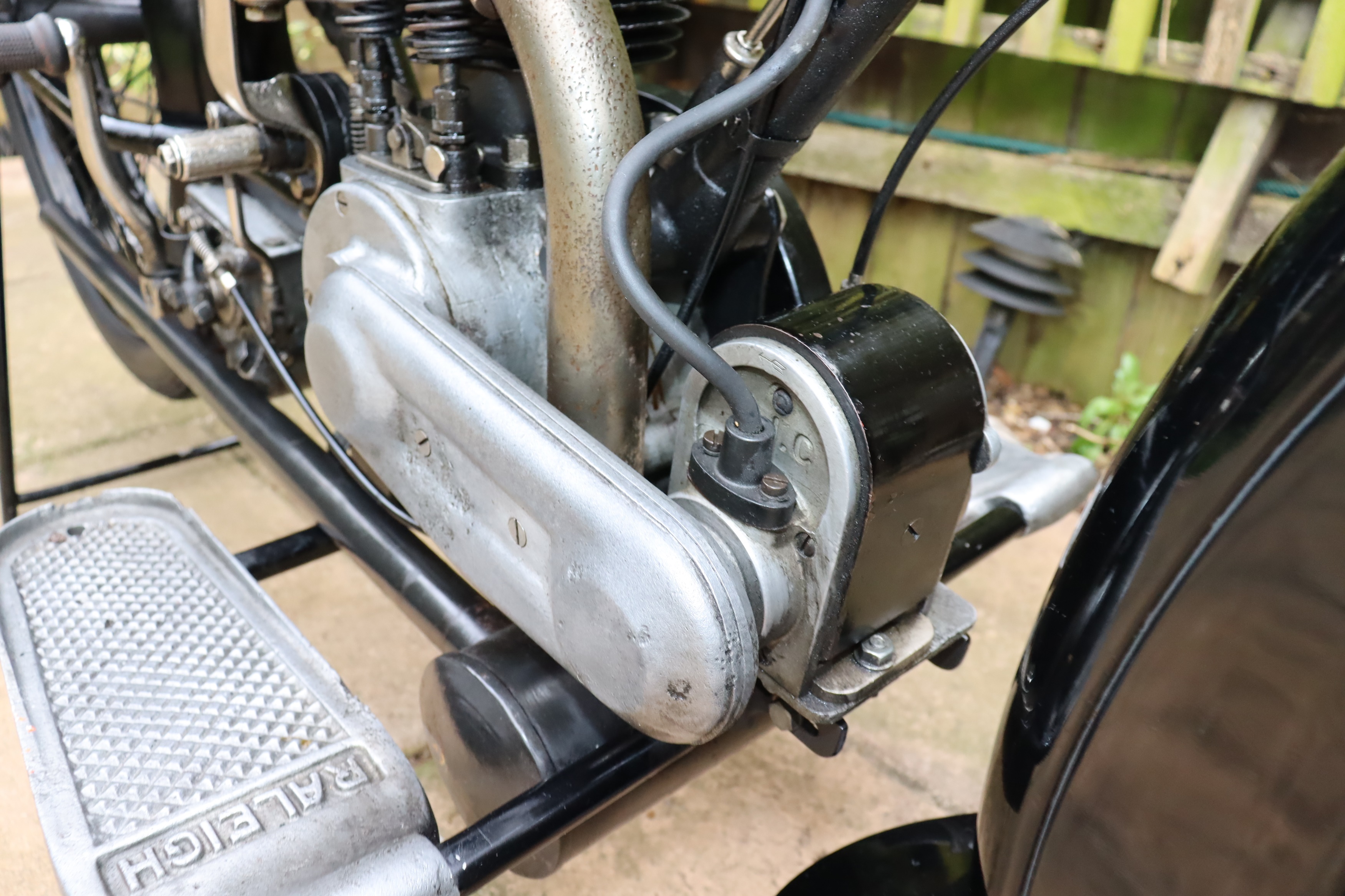 Lot 245 - 1922 Raleigh 2 ¾ HP Model 1