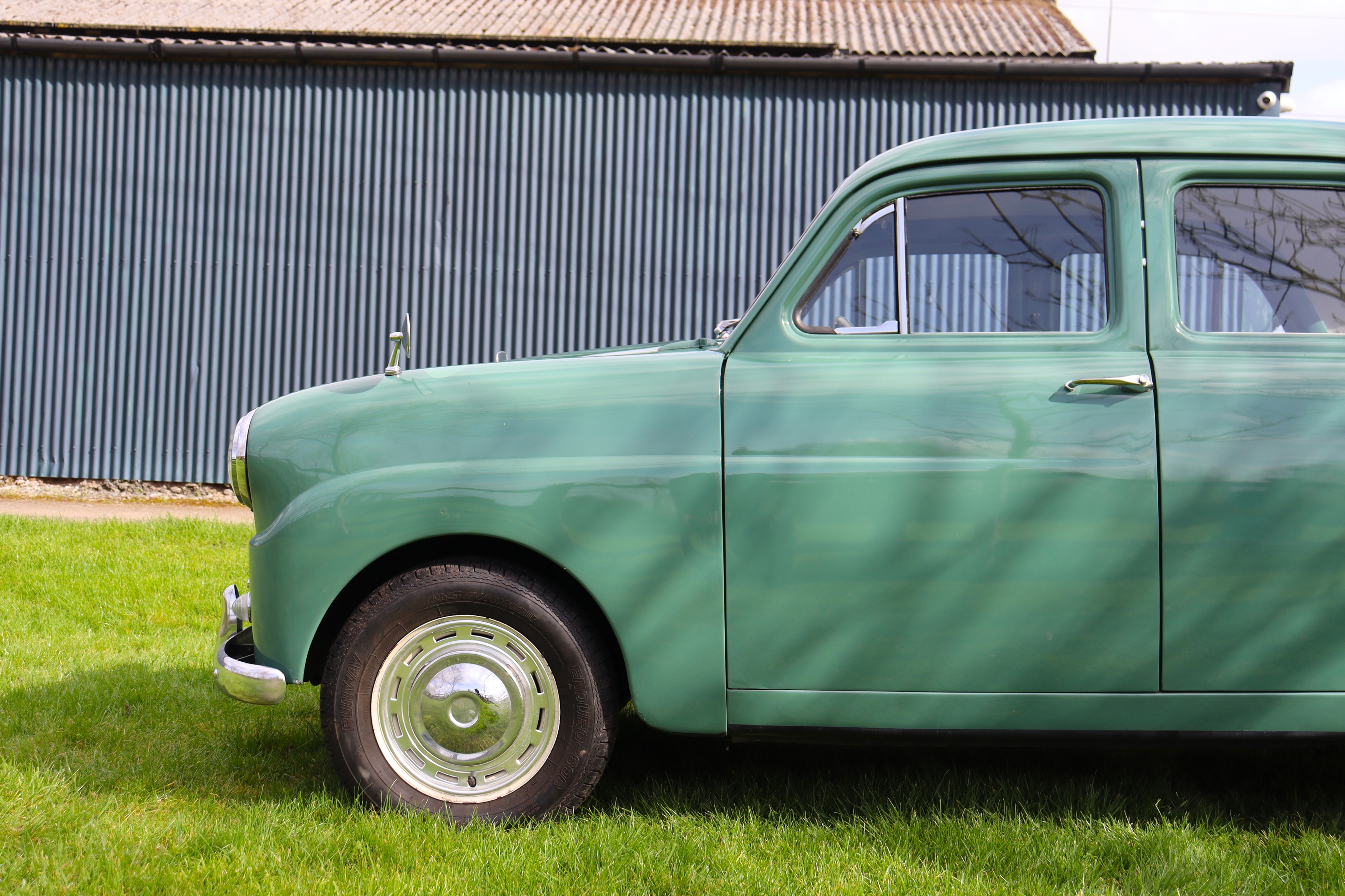 Lot 1 - 1958 Standard Ten Saloon