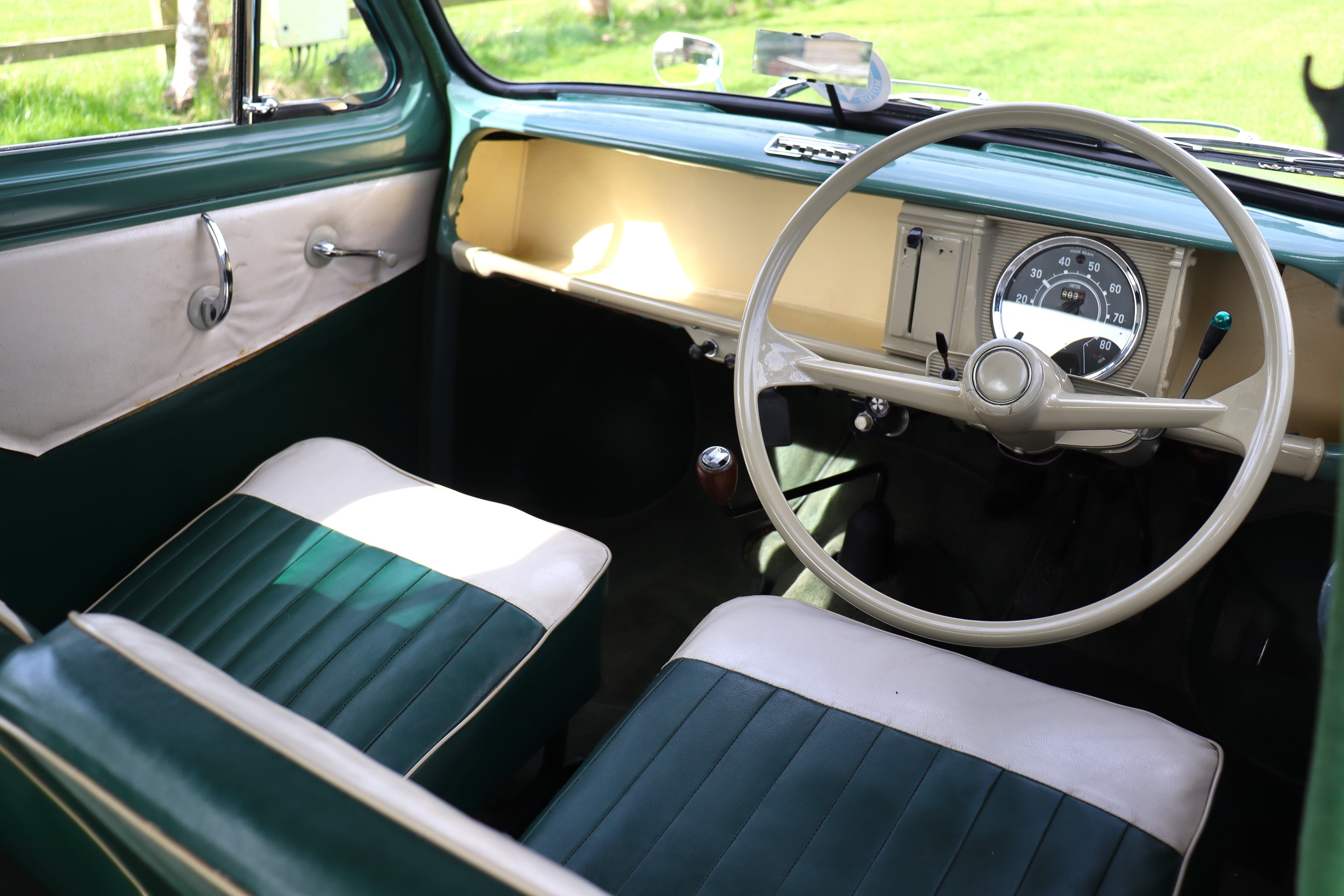 Lot 1 - 1958 Standard Ten Saloon