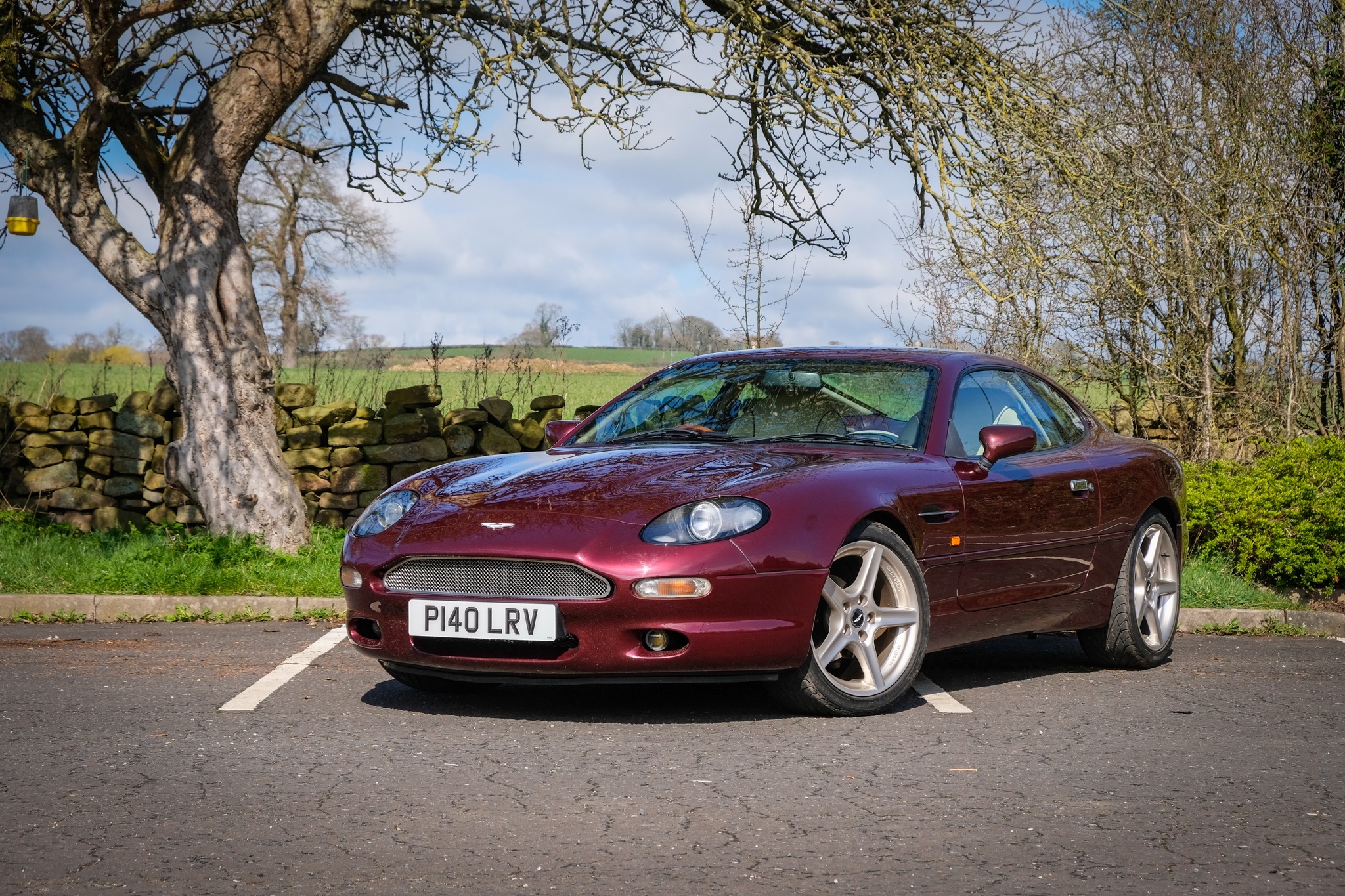 Lot 102 - 1997 Aston Martin DB7