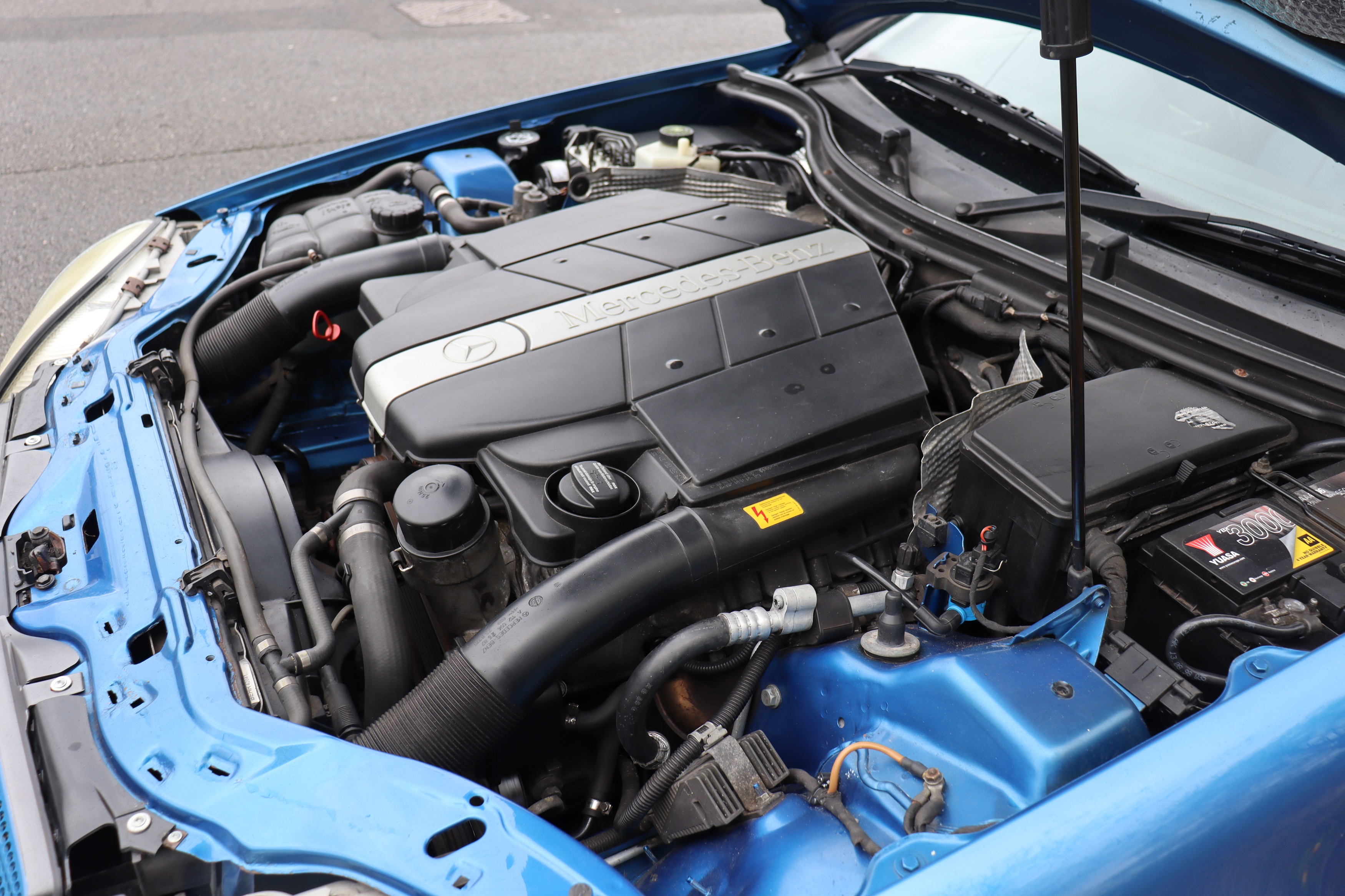 Lot 3 - 2001 Mercedes-Benz SLK 320