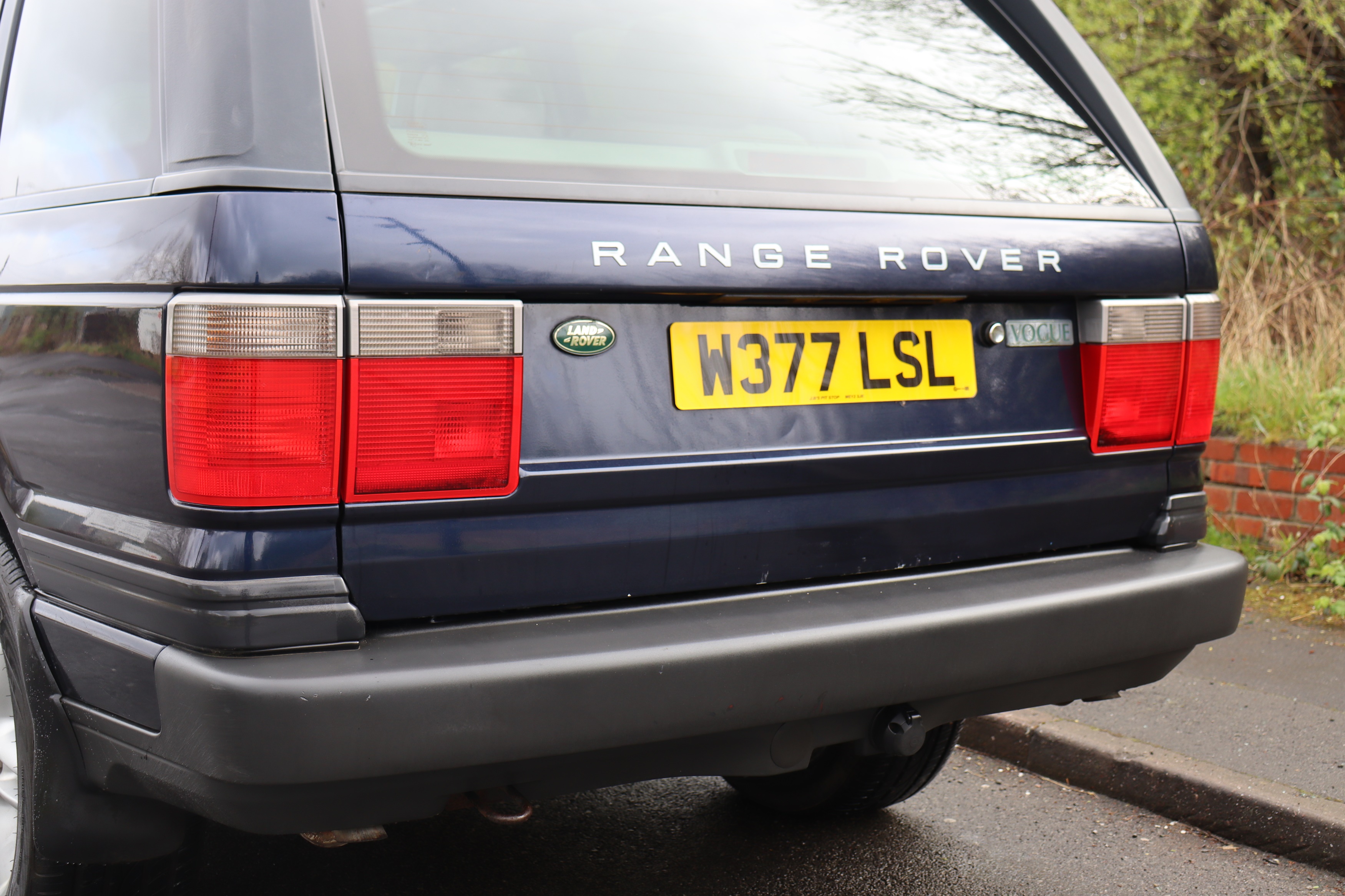 Lot 55 - 2000 Range Rover Vogue 4.6