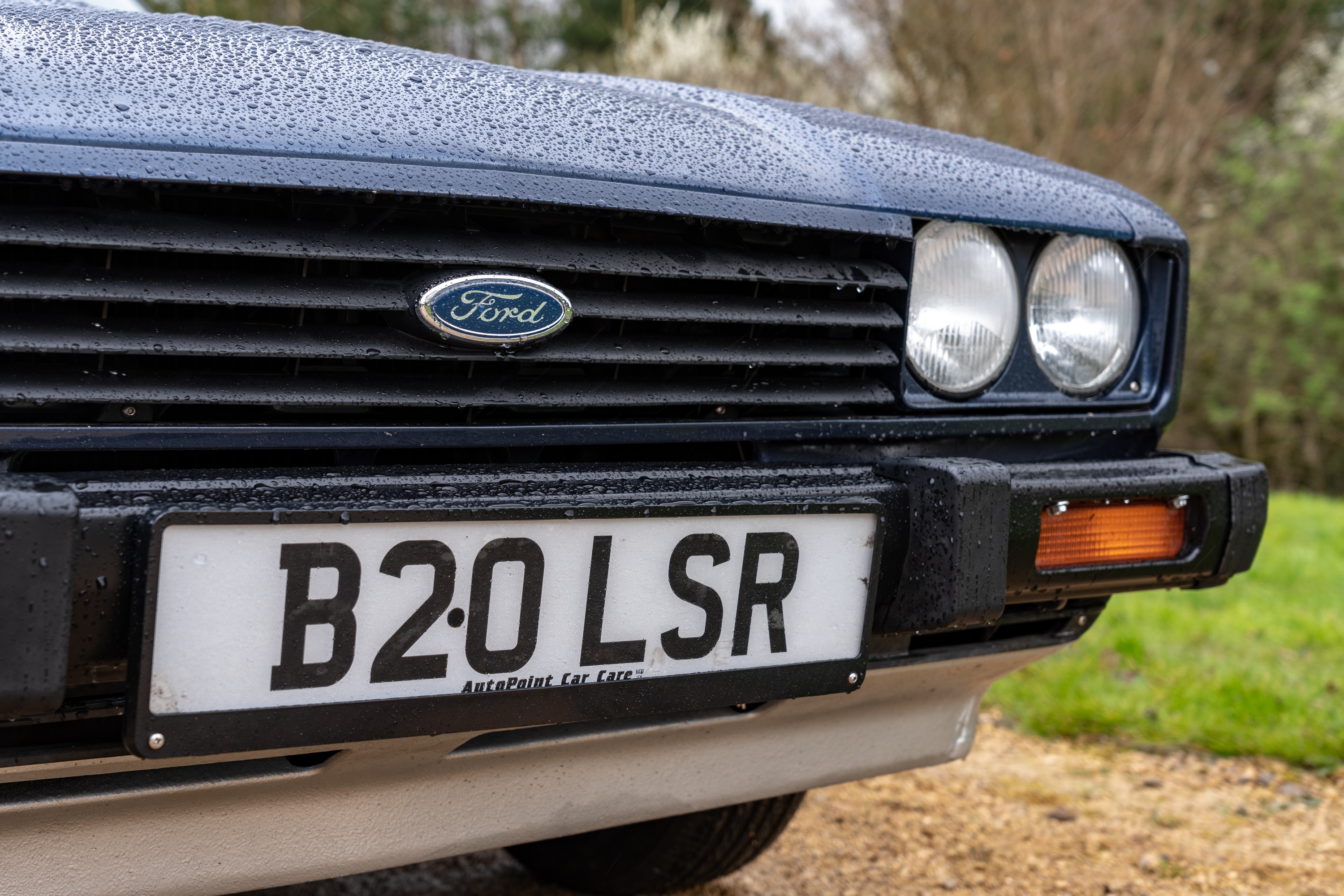 Lot 12 - 1985 Ford Capri Laser 2.0 Litre