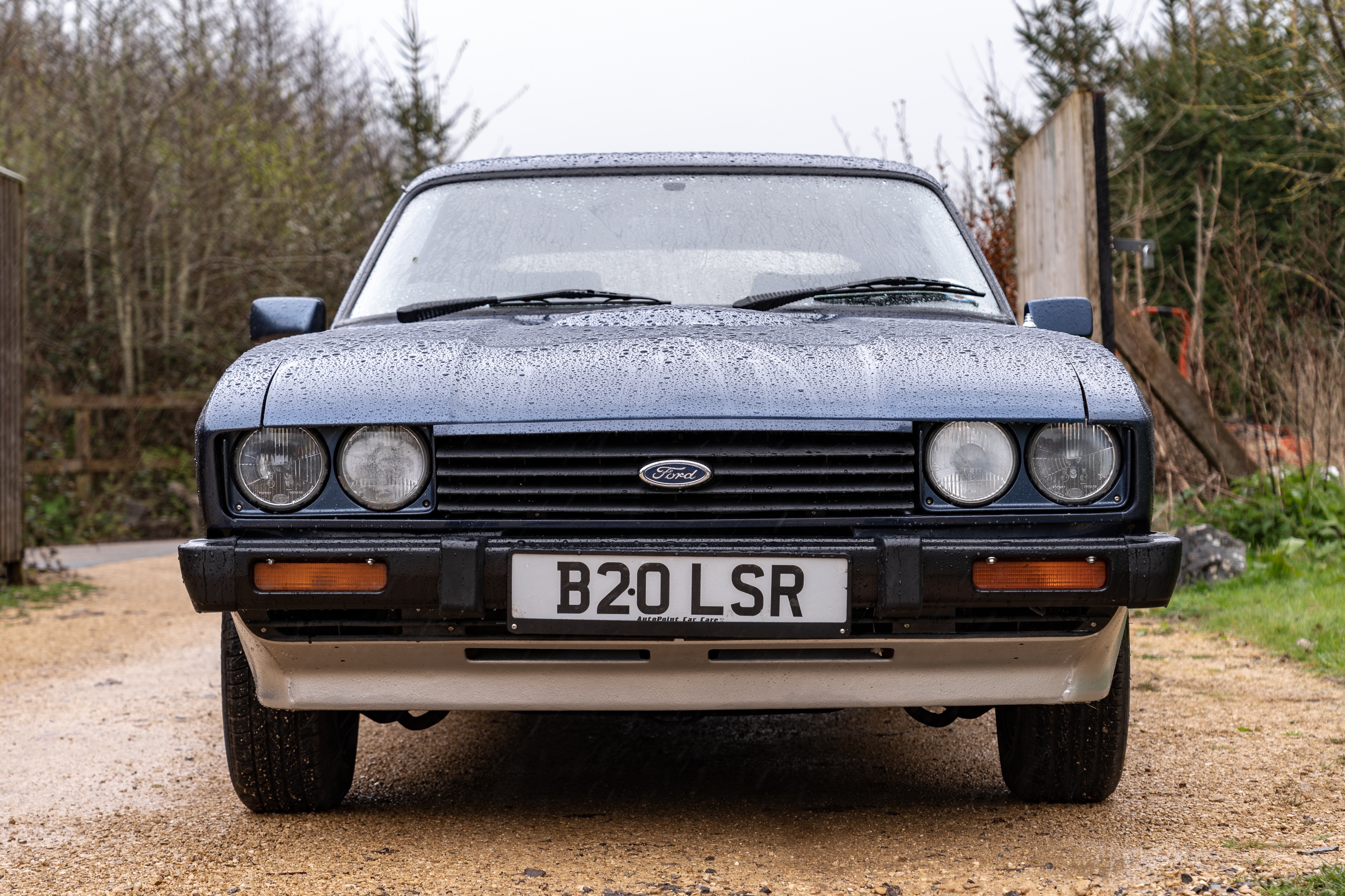 Lot 12 - 1985 Ford Capri Laser 2.0 Litre