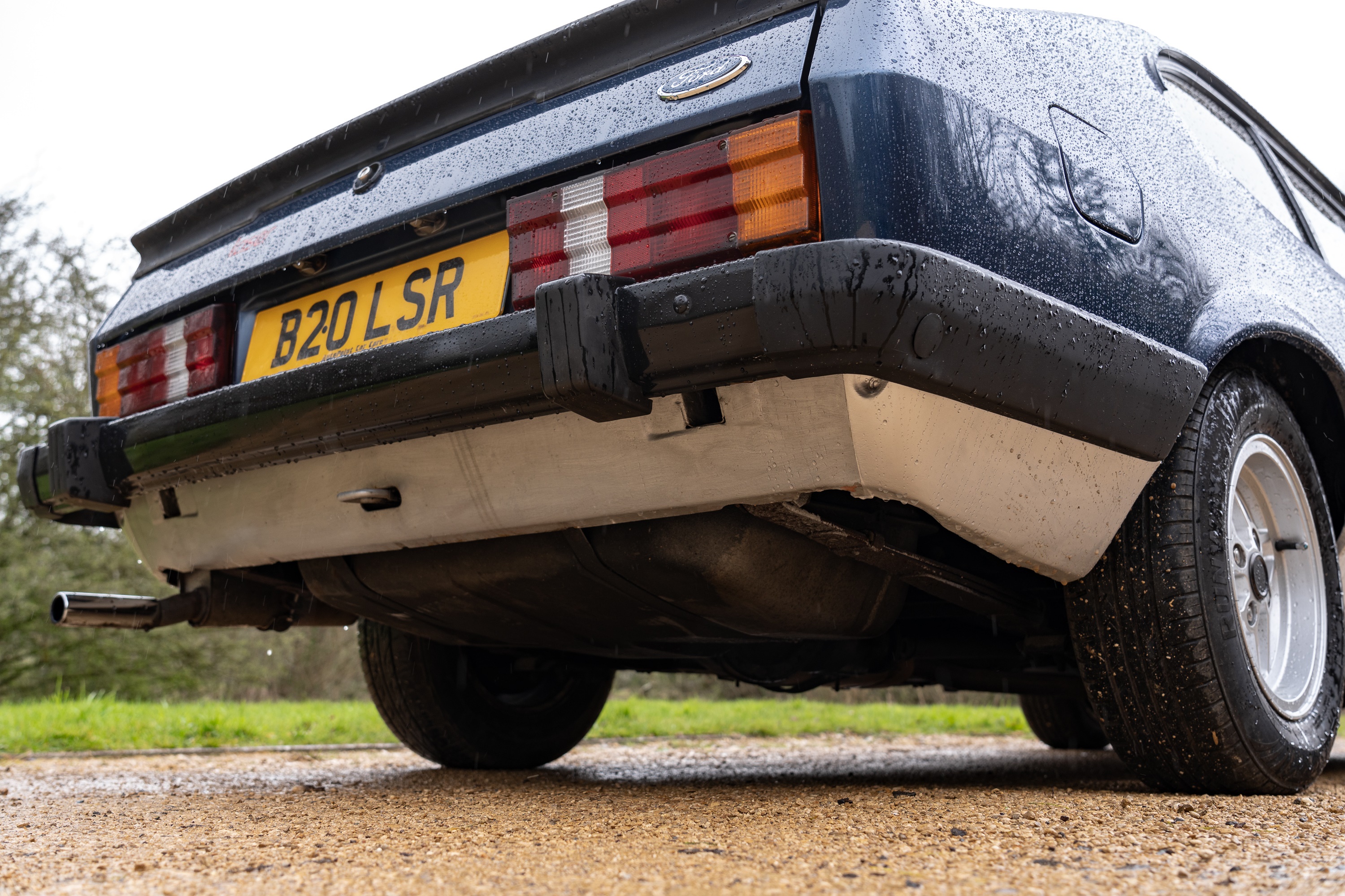 Lot 12 - 1985 Ford Capri Laser 2.0 Litre
