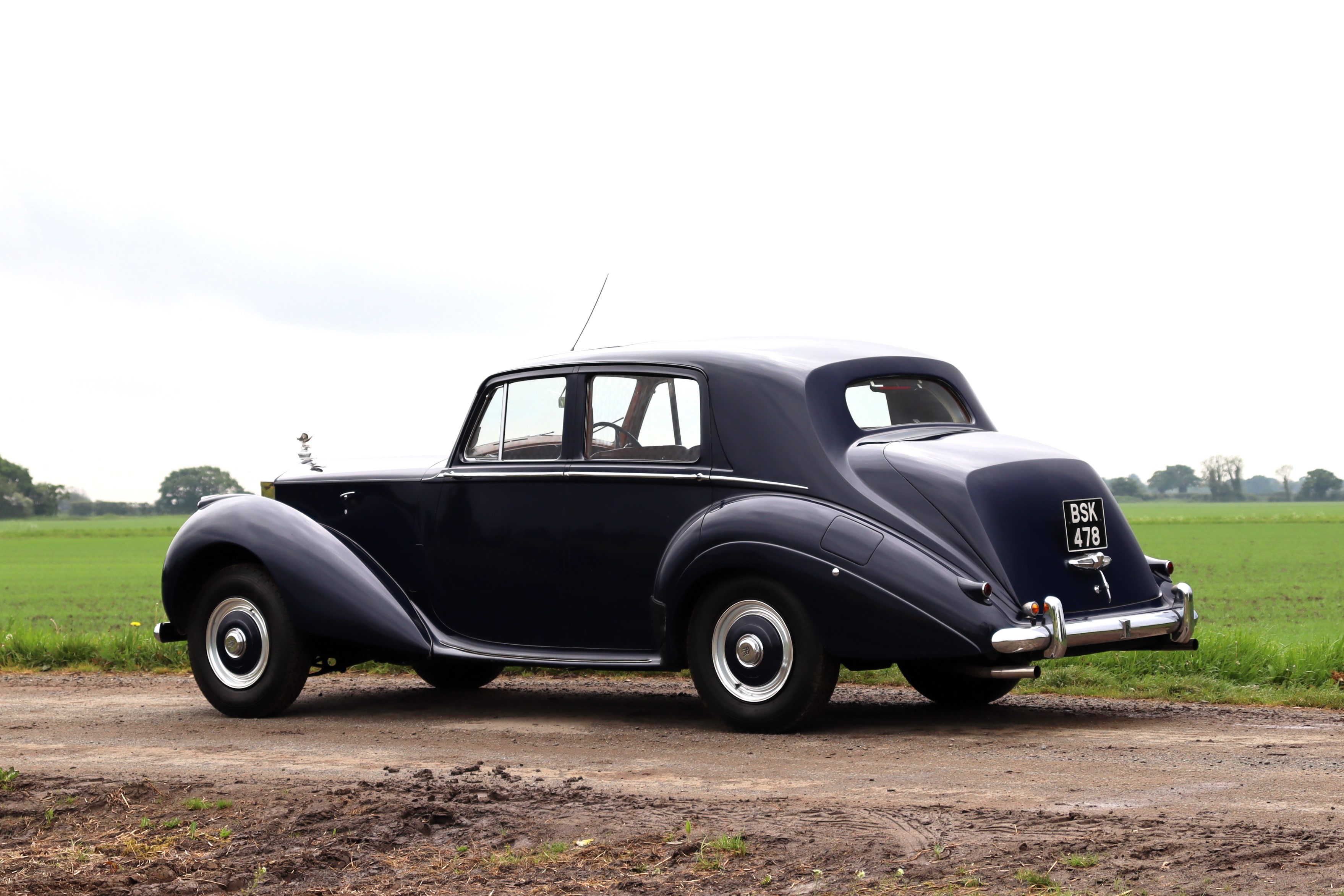 Lot 37 - 1954 Rolls-Royce Silver Dawn