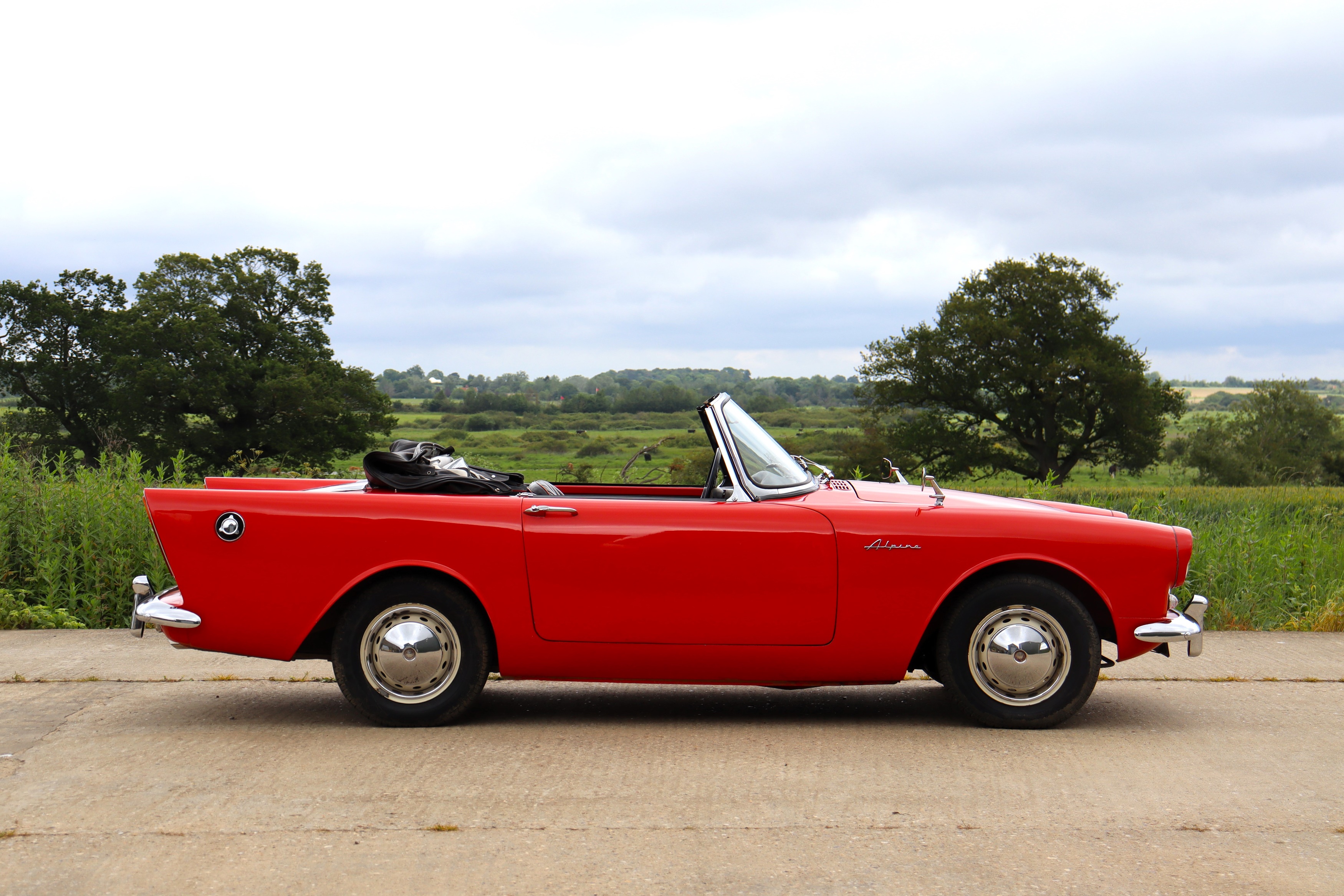 Lot 9 - 1960 Sunbeam Alpine Series II