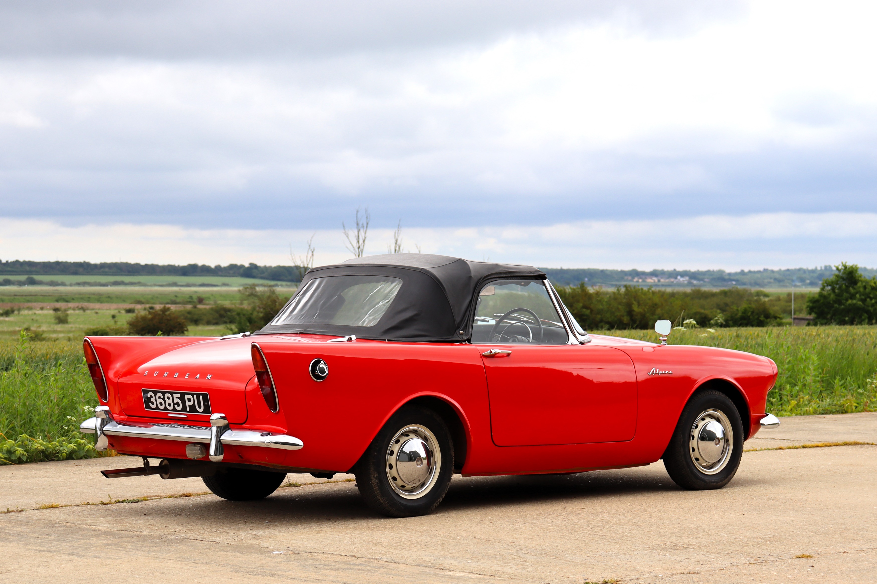 Lot 9 - 1960 Sunbeam Alpine Series II