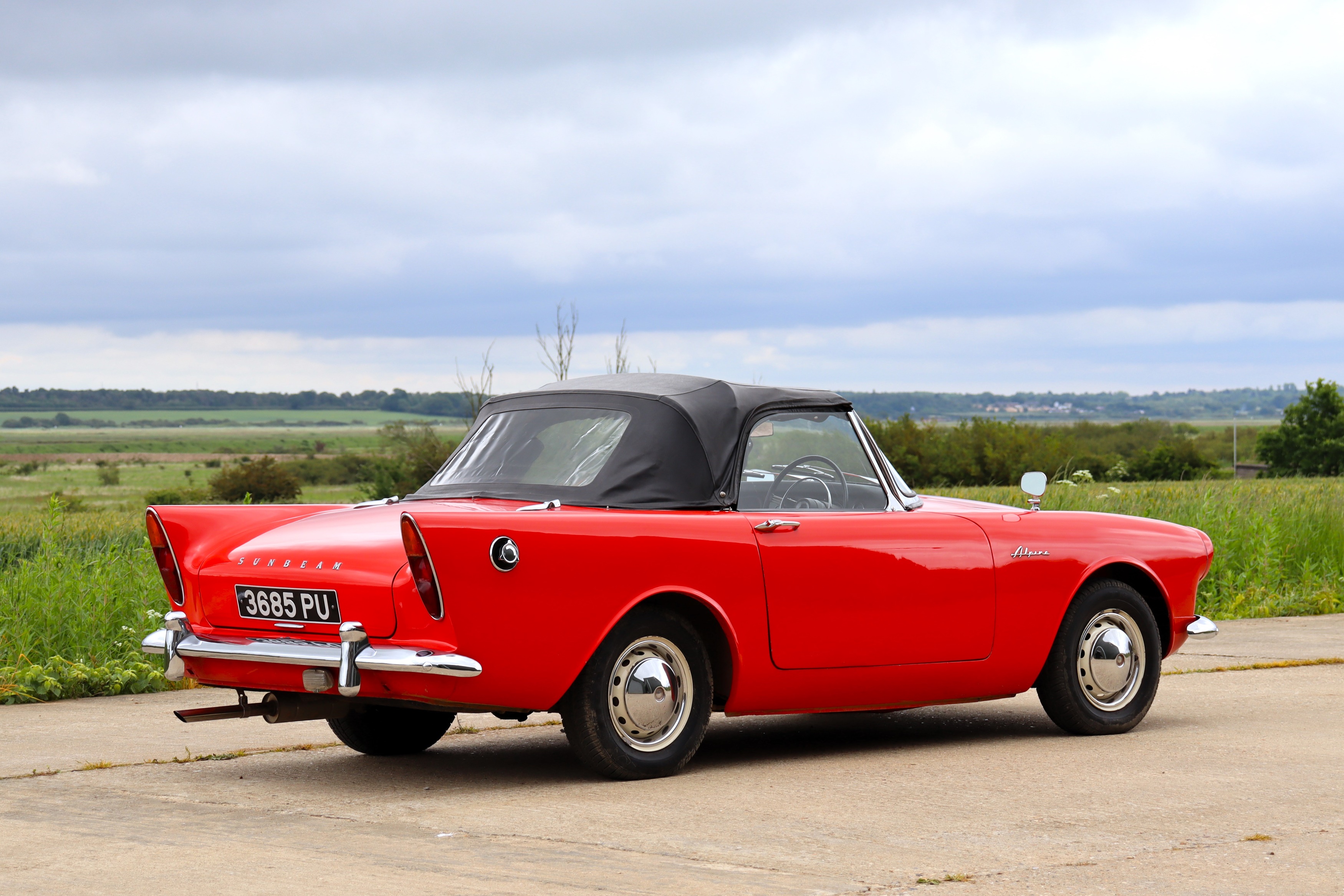 Lot 9 - 1960 Sunbeam Alpine Series II