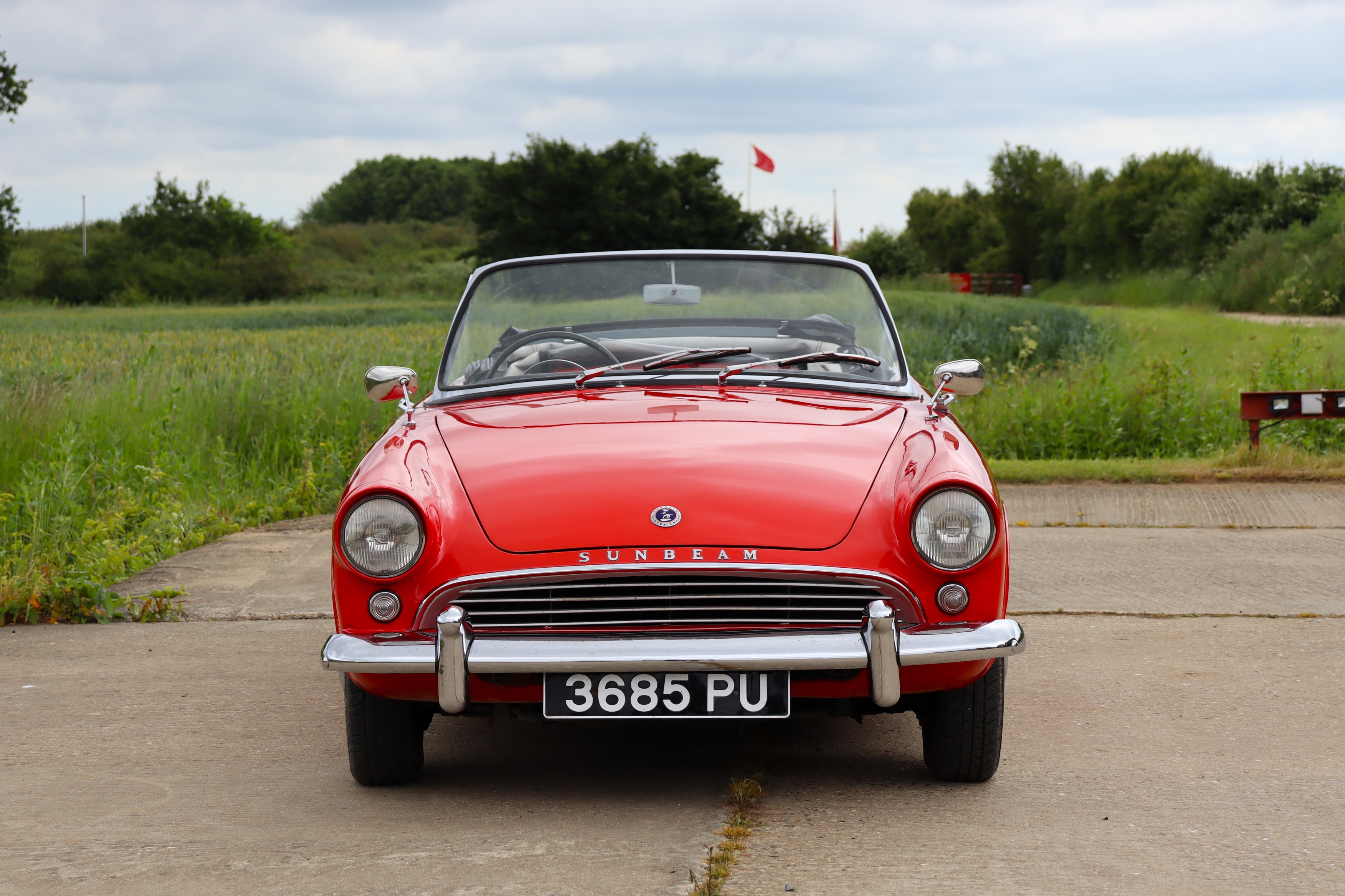 Lot 9 - 1960 Sunbeam Alpine Series II