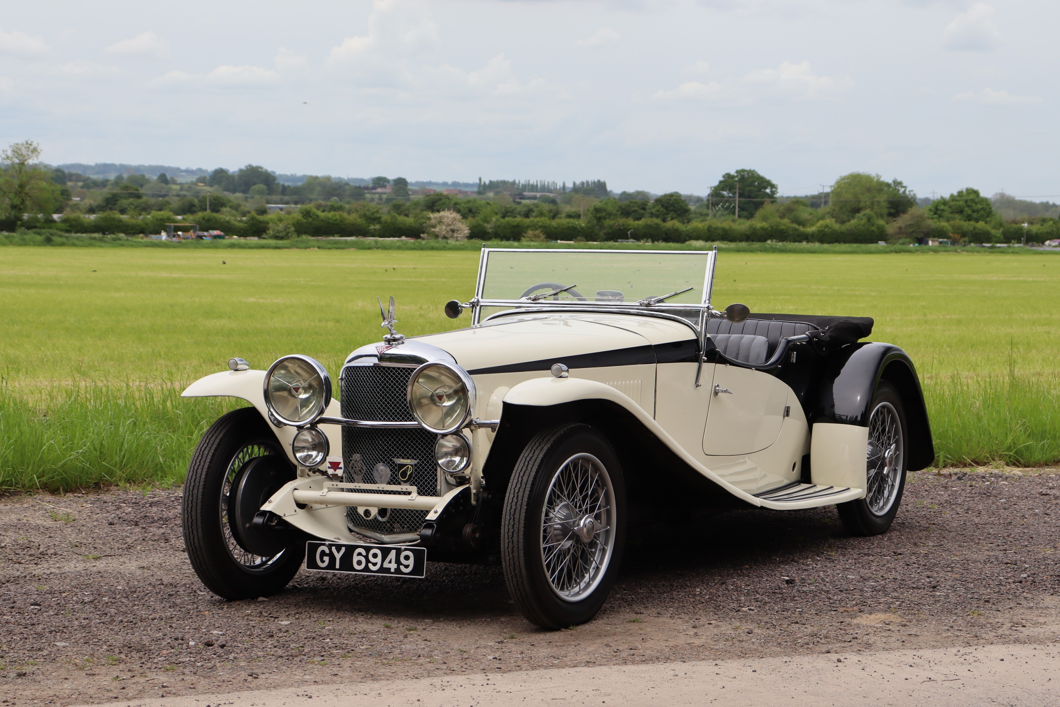 Lot 21 - 1932 Alvis Speed 20 SA Vanden Plas Tourer