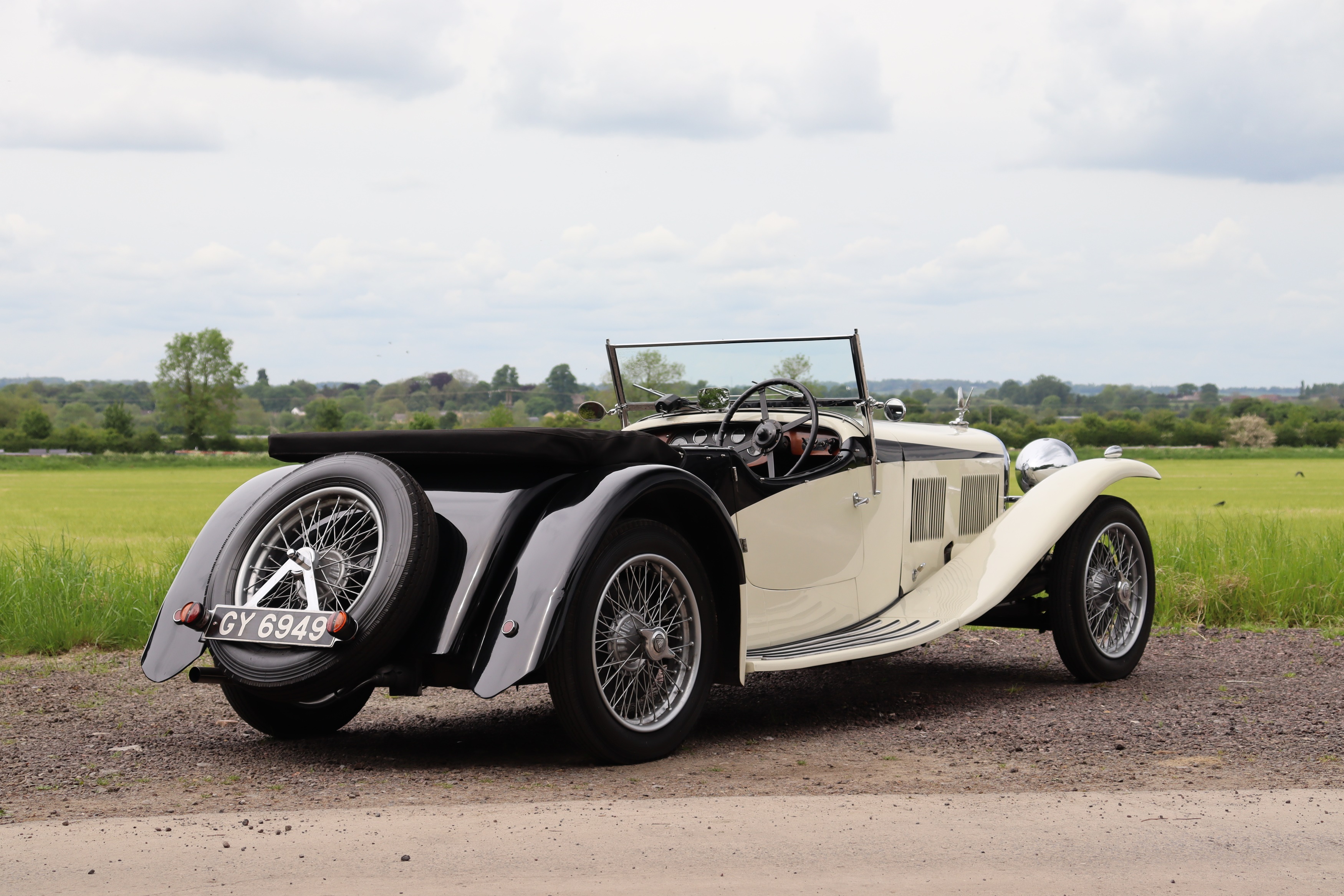 Lot 21 - 1932 Alvis Speed 20 SA Vanden Plas Tourer