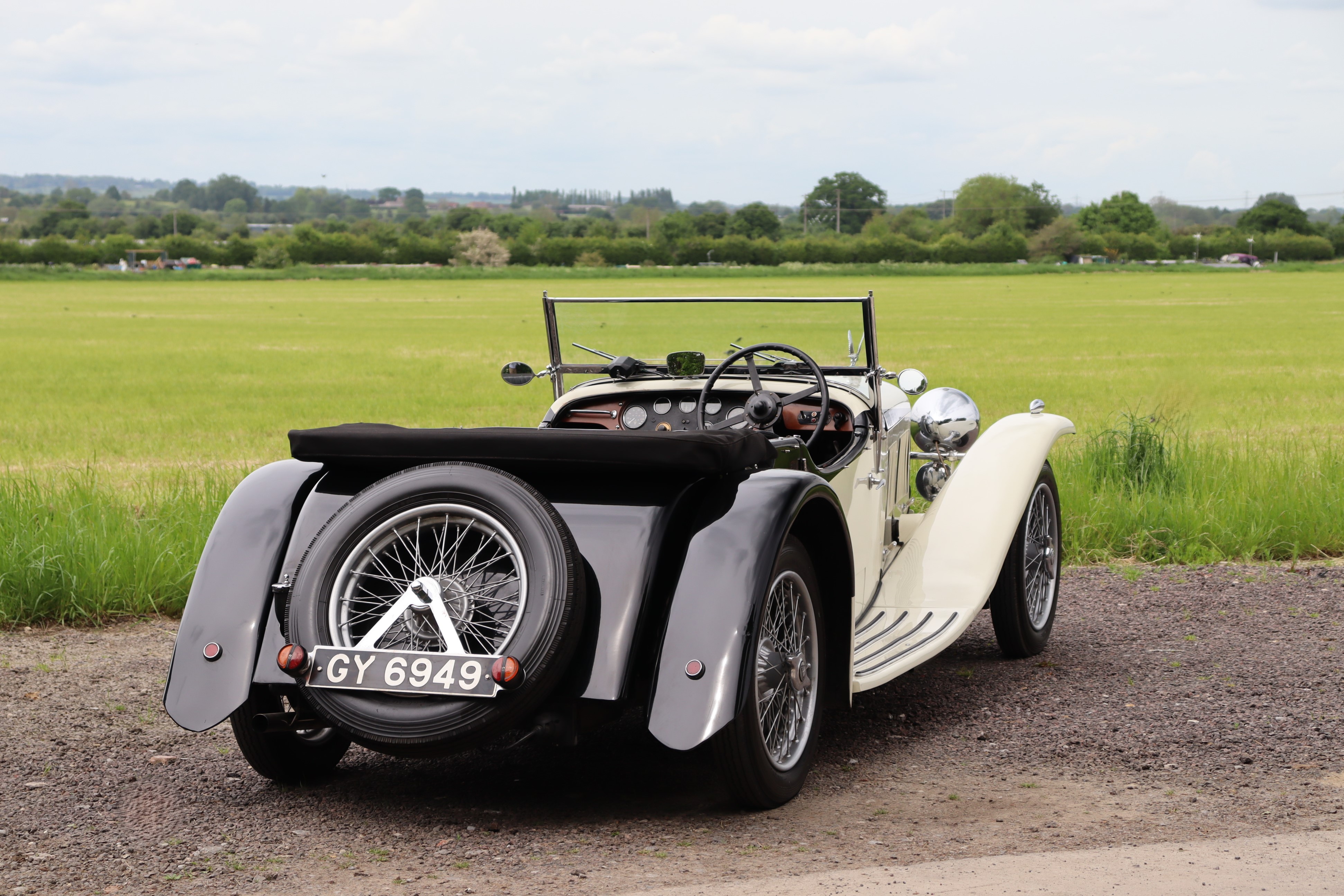Lot 21 - 1932 Alvis Speed 20 SA Vanden Plas Tourer