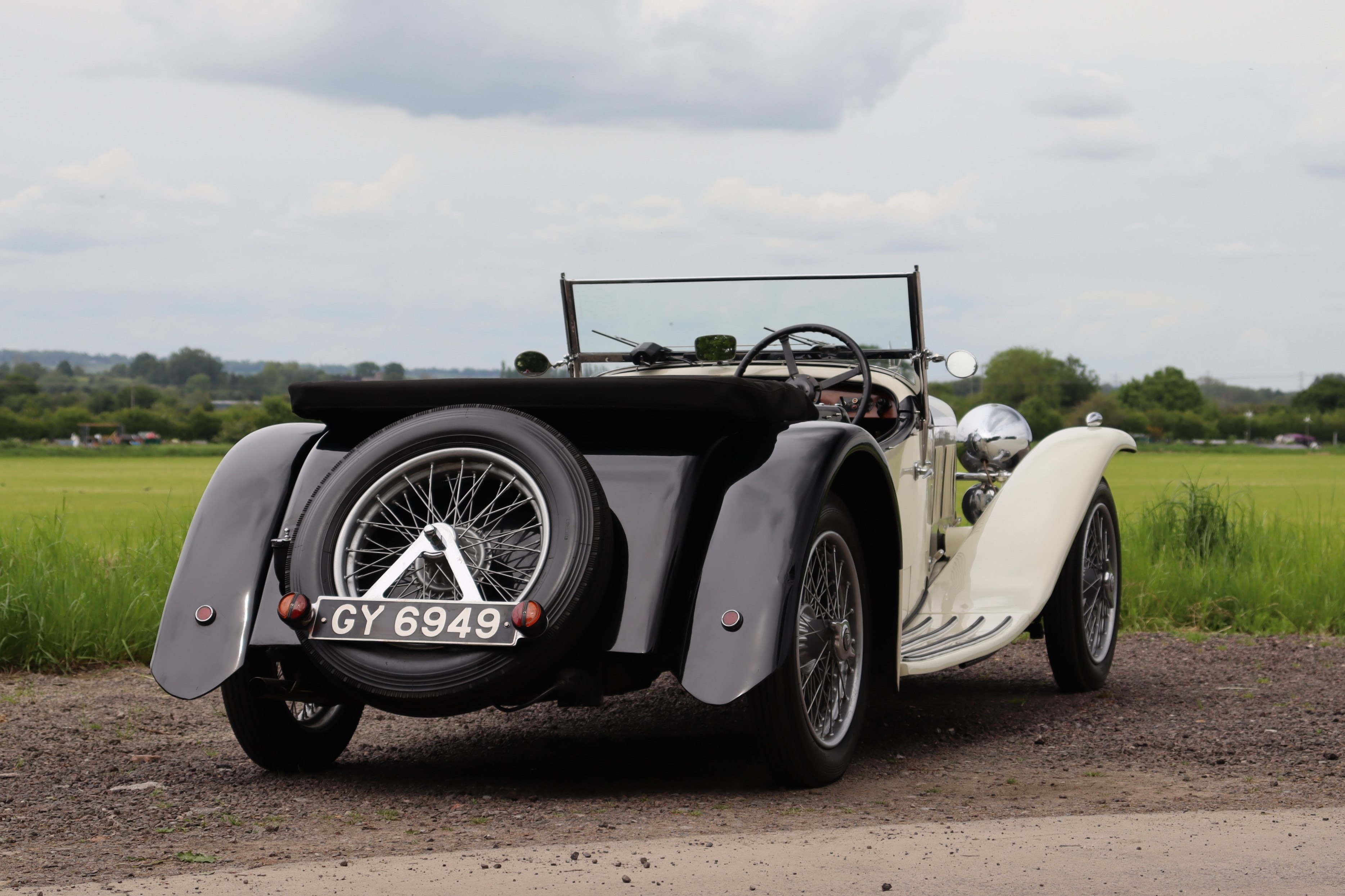 Lot 21 - 1932 Alvis Speed 20 SA Vanden Plas Tourer