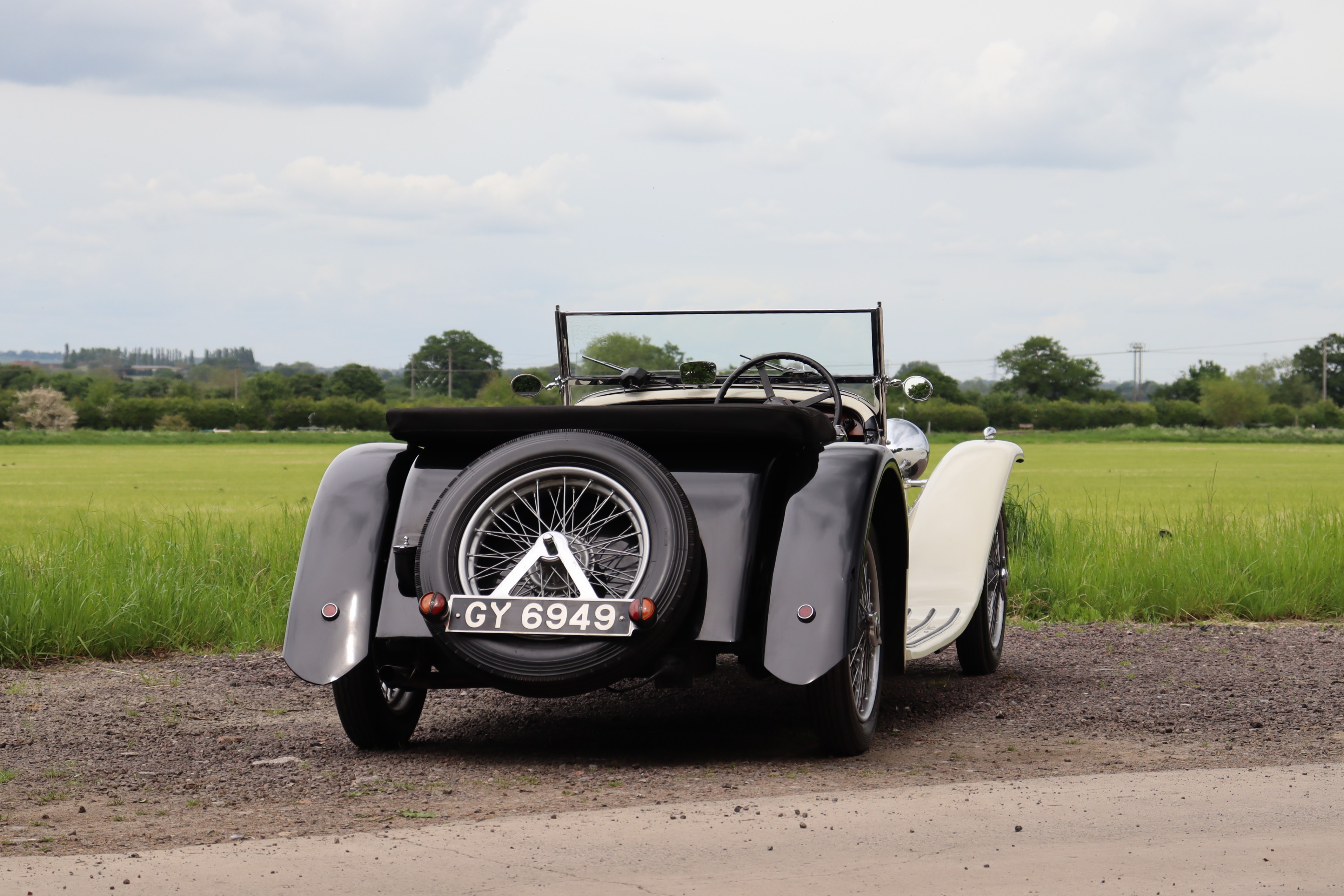 Lot 21 - 1932 Alvis Speed 20 SA Vanden Plas Tourer