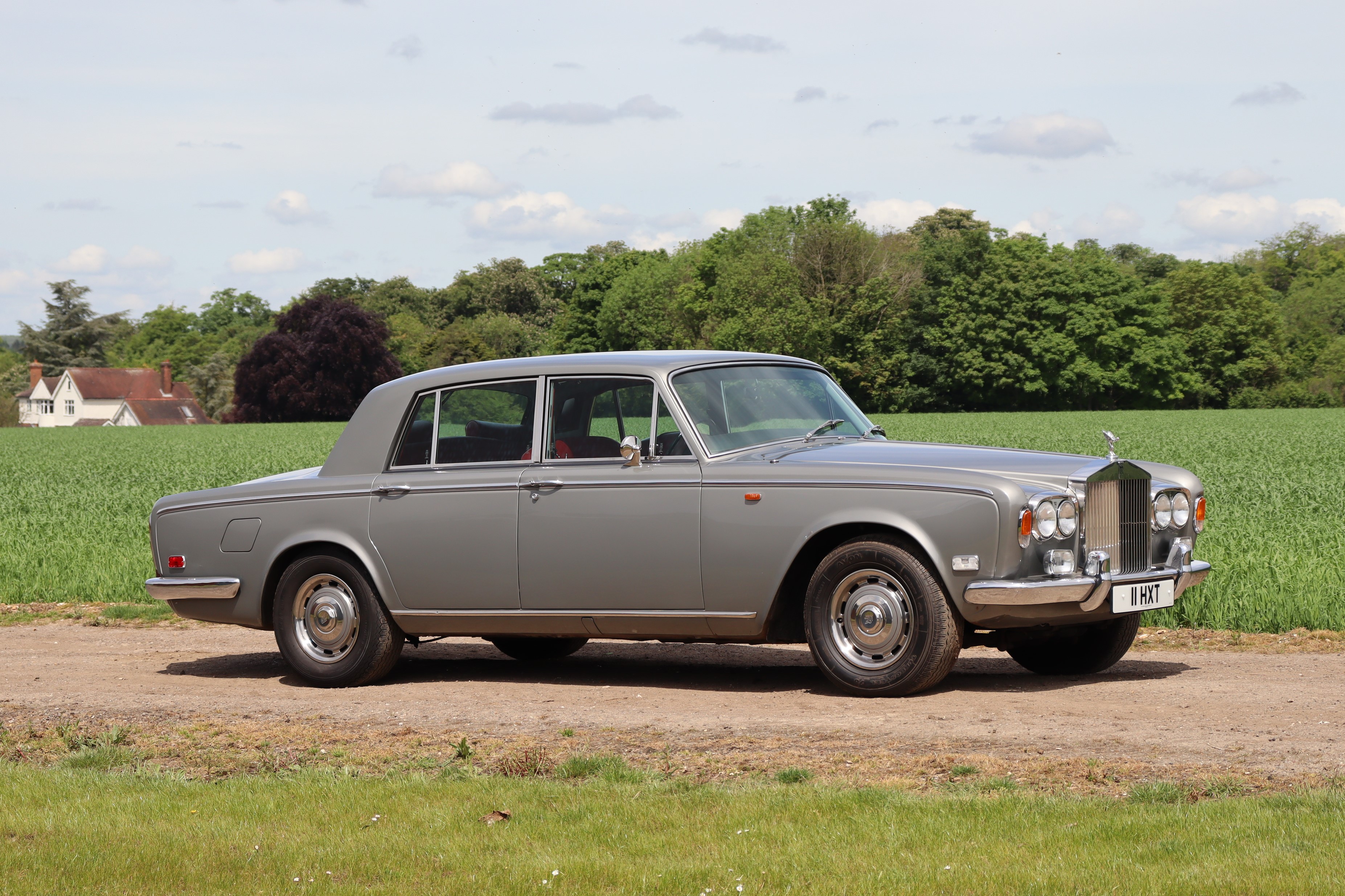 Lot 77 - 1975 Rolls-Royce Silver Shadow