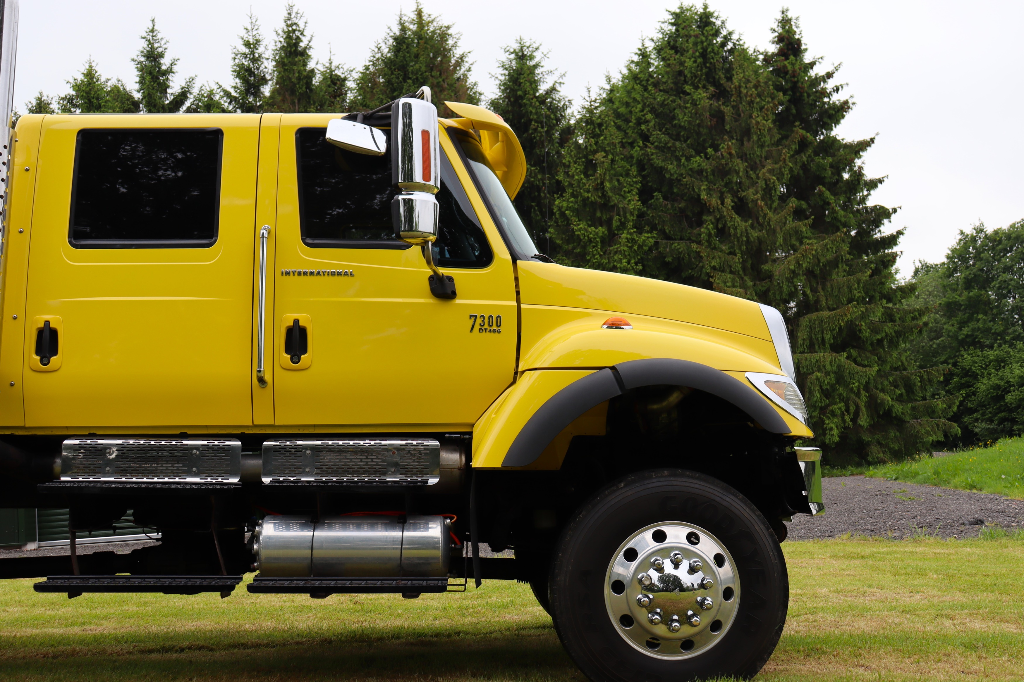 Lot 49 - 2005 International CXT Pickup