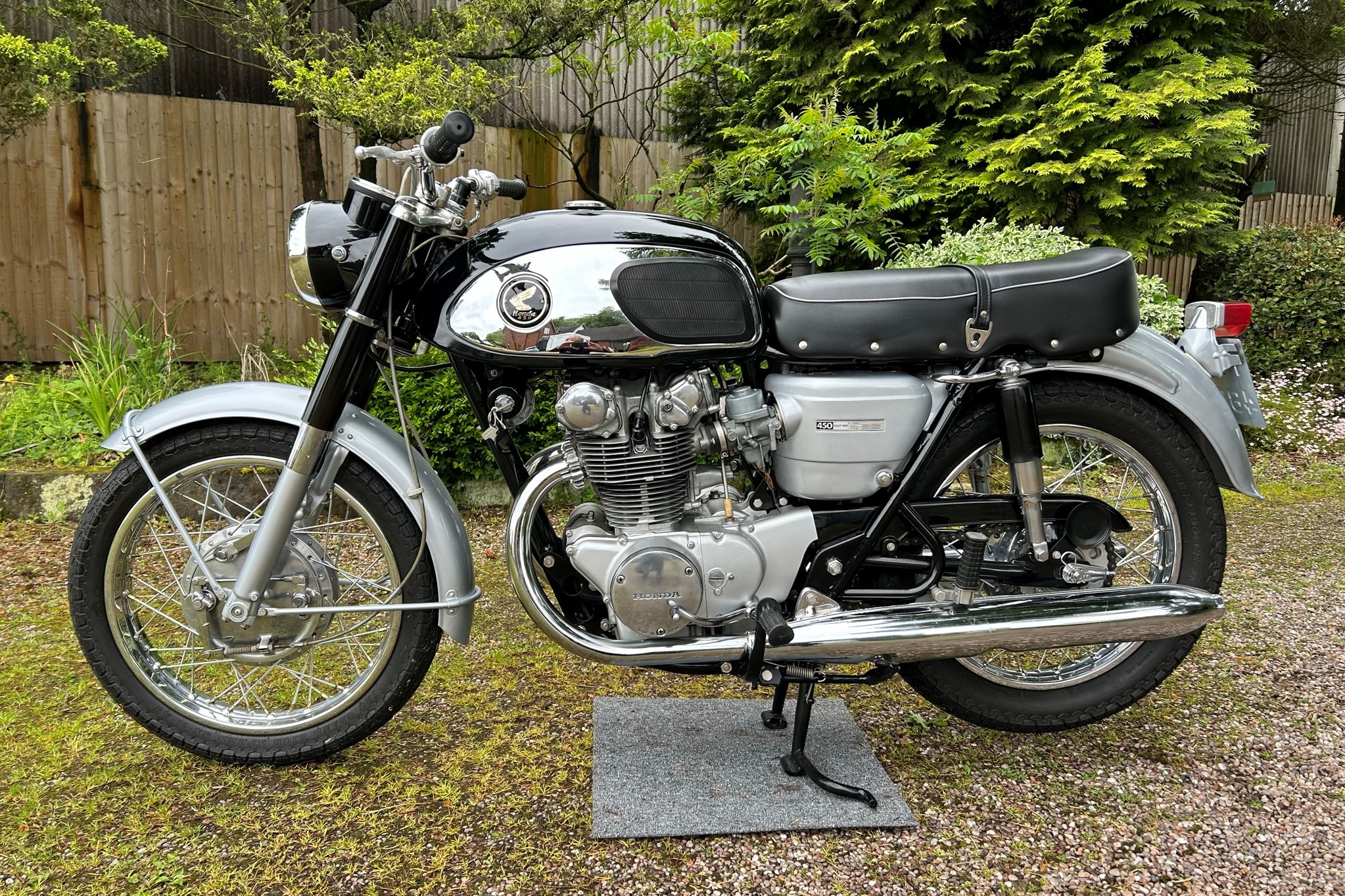Lot 265 - 1966 Honda CB450