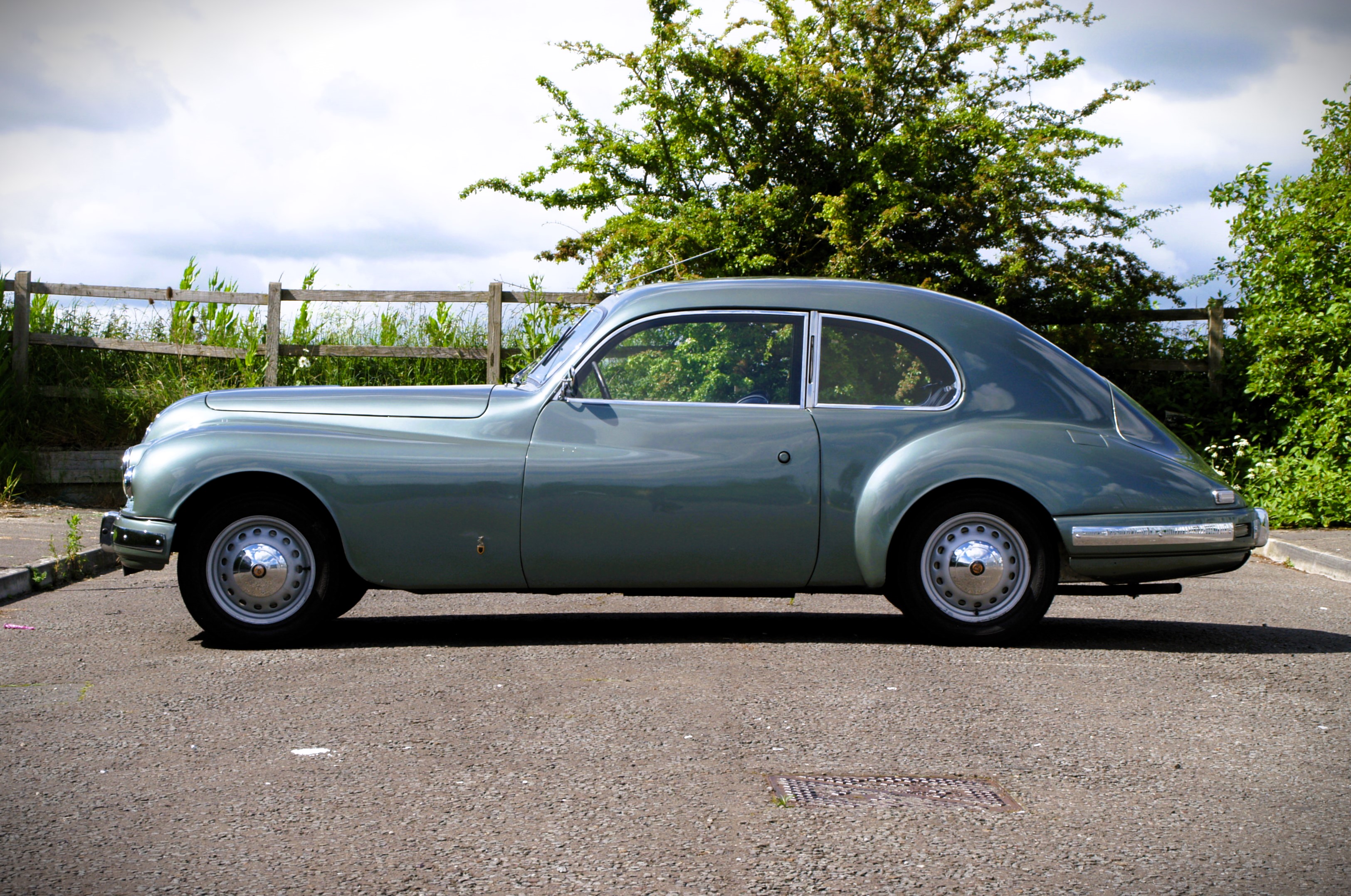 Lot 116 - 1952 Bristol 401