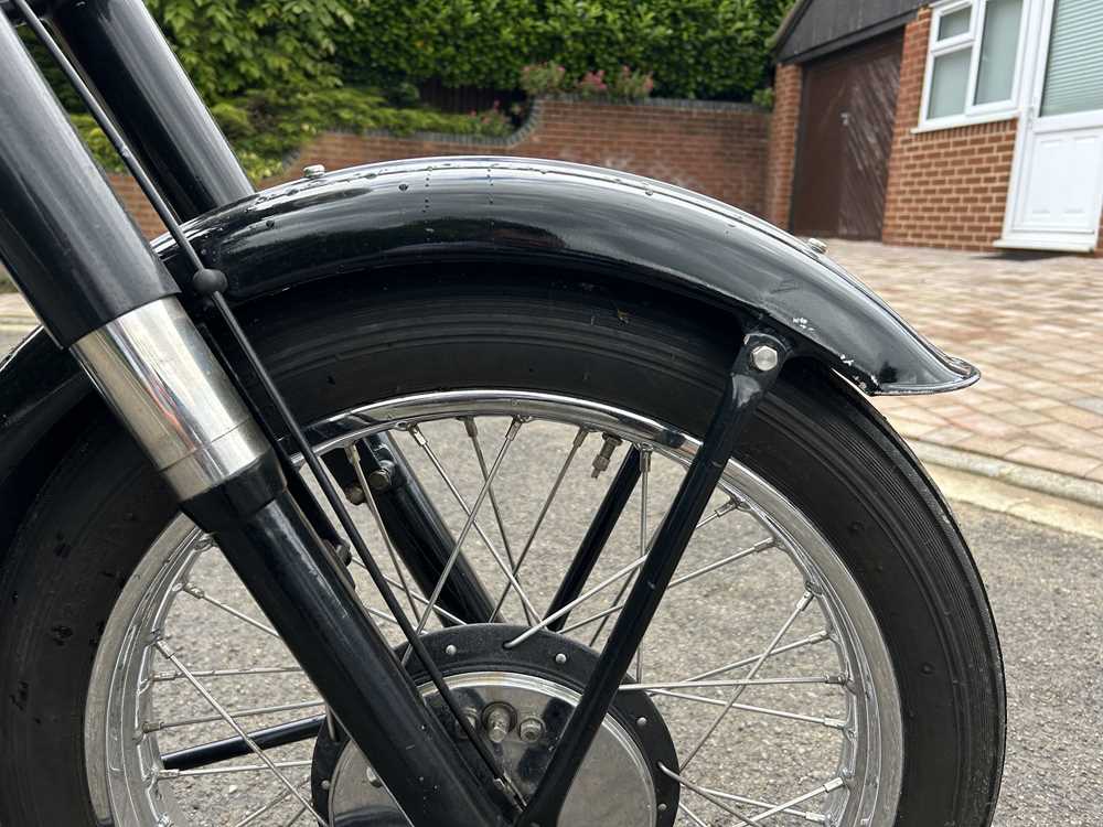 Lot 281 - 1952 Ariel VHA Red Hunter