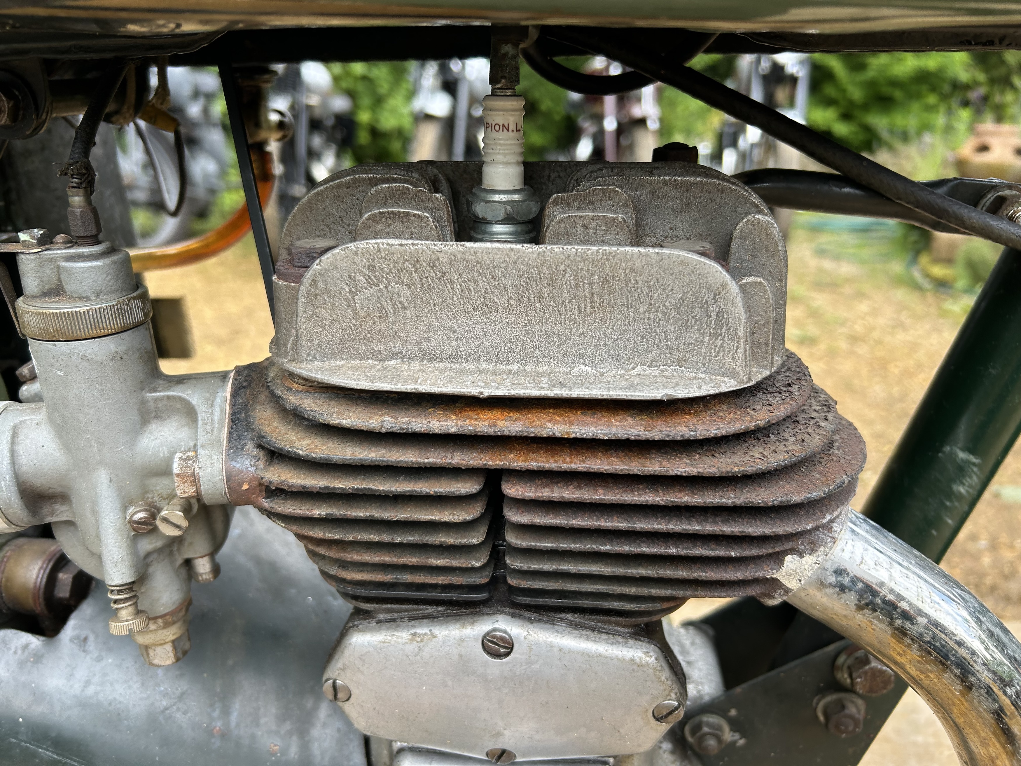 Lot 275 - 1953 BSA C10L